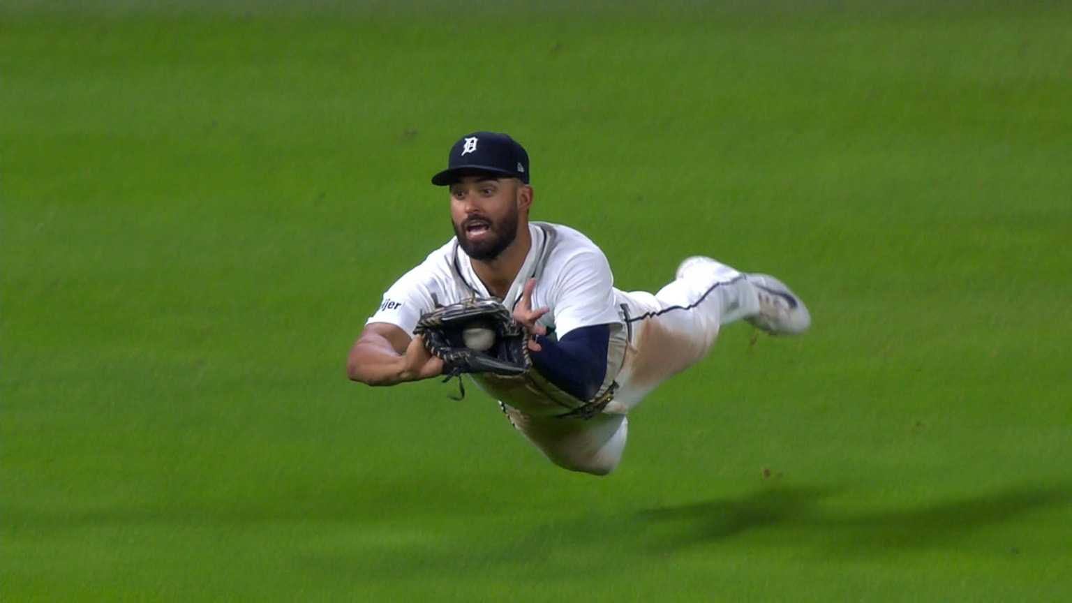 Riley Greene's diving catch | 09/25/2024 | Detroit Tigers