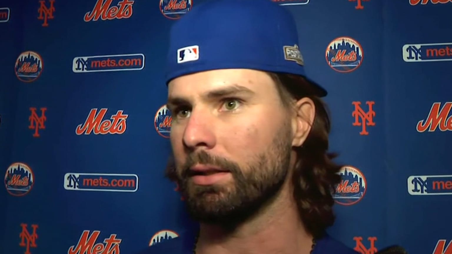 Jesse Winker on two-run triple, Game 1 win | 10/01/2024 | MLB.com