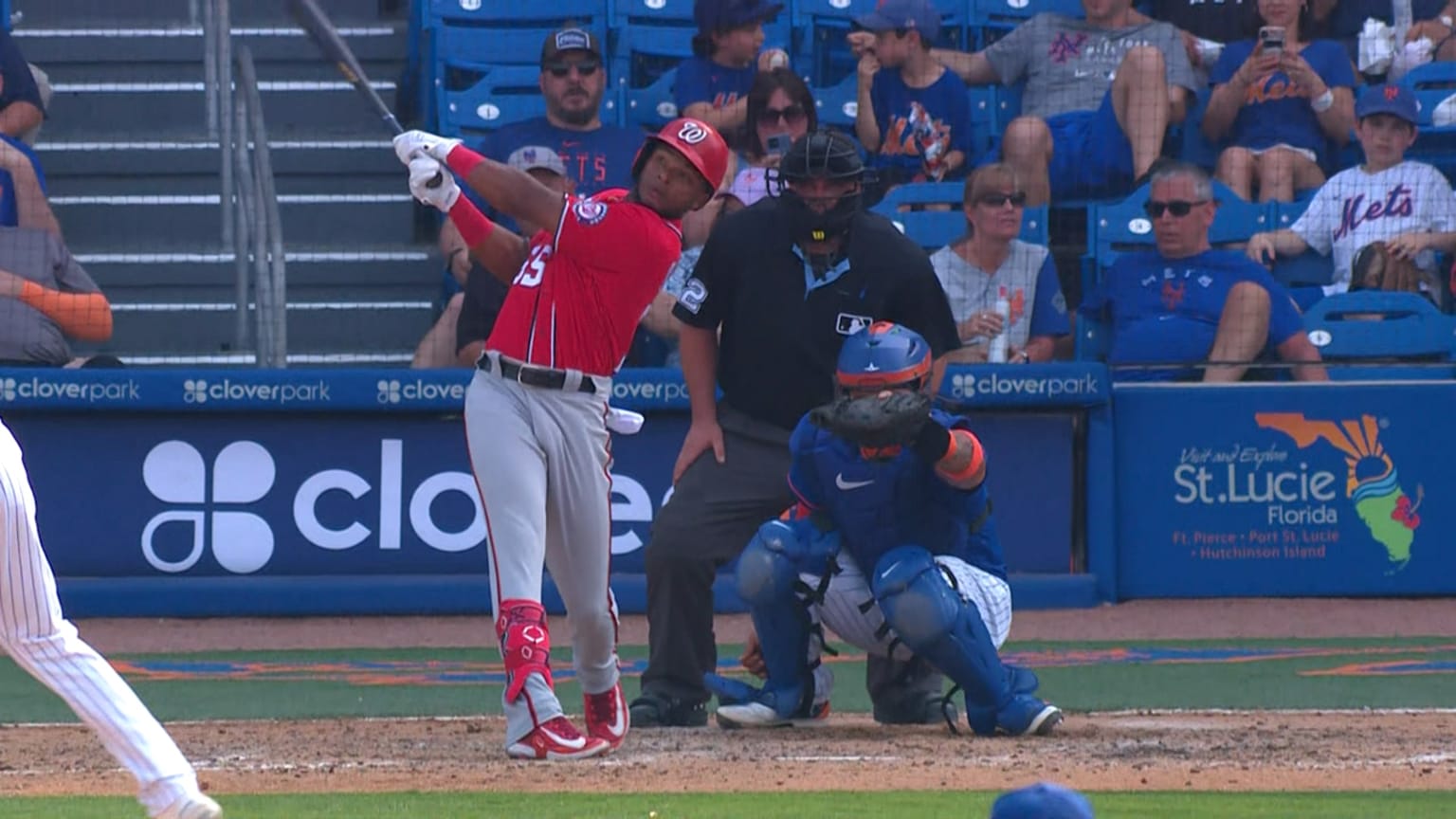 Yasel Antuna swats an epic home run to right-center | 03/03/2023 ...