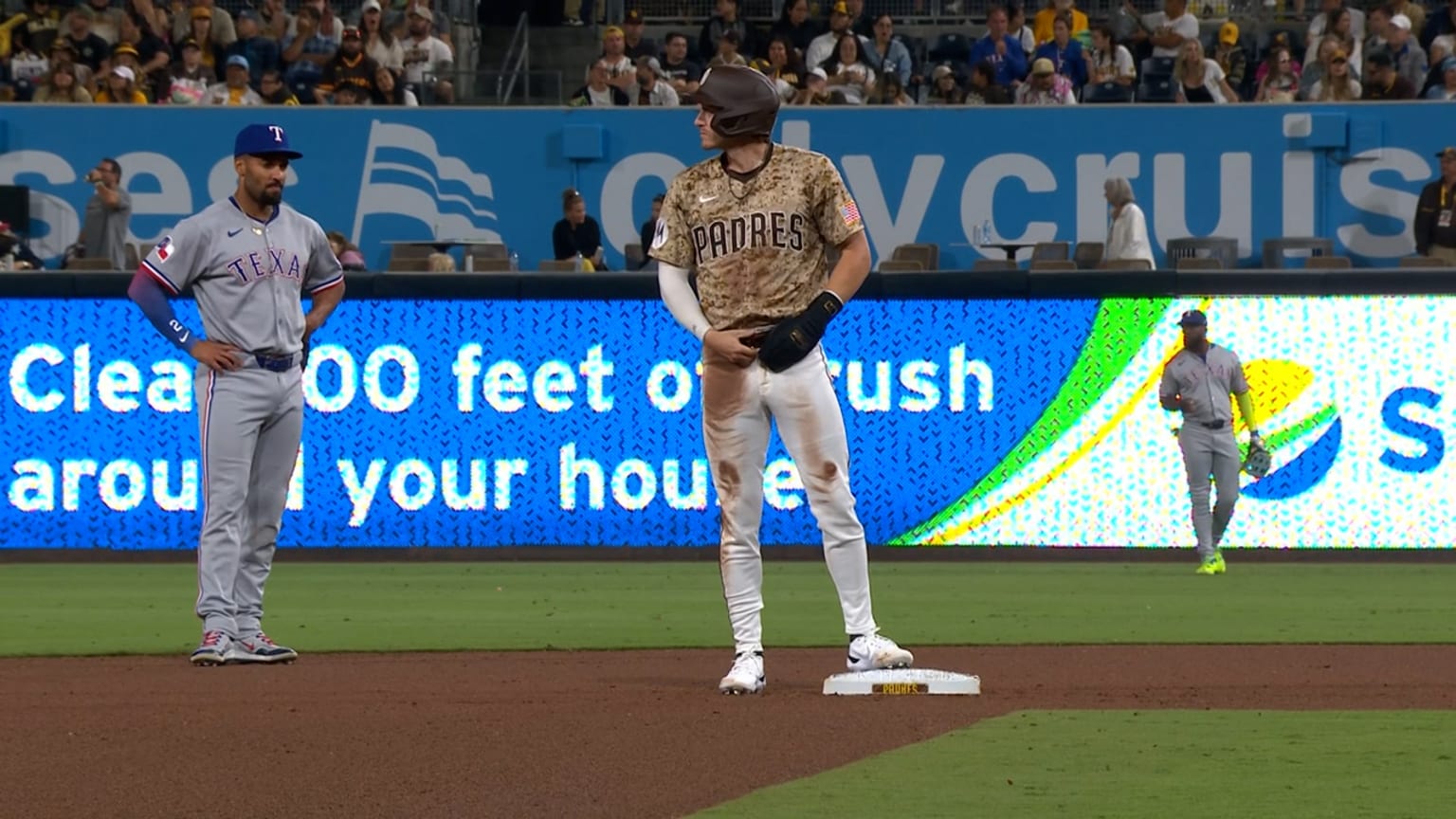 Bryce Johnson steals second base | 07/06/2025 | San Diego Padres