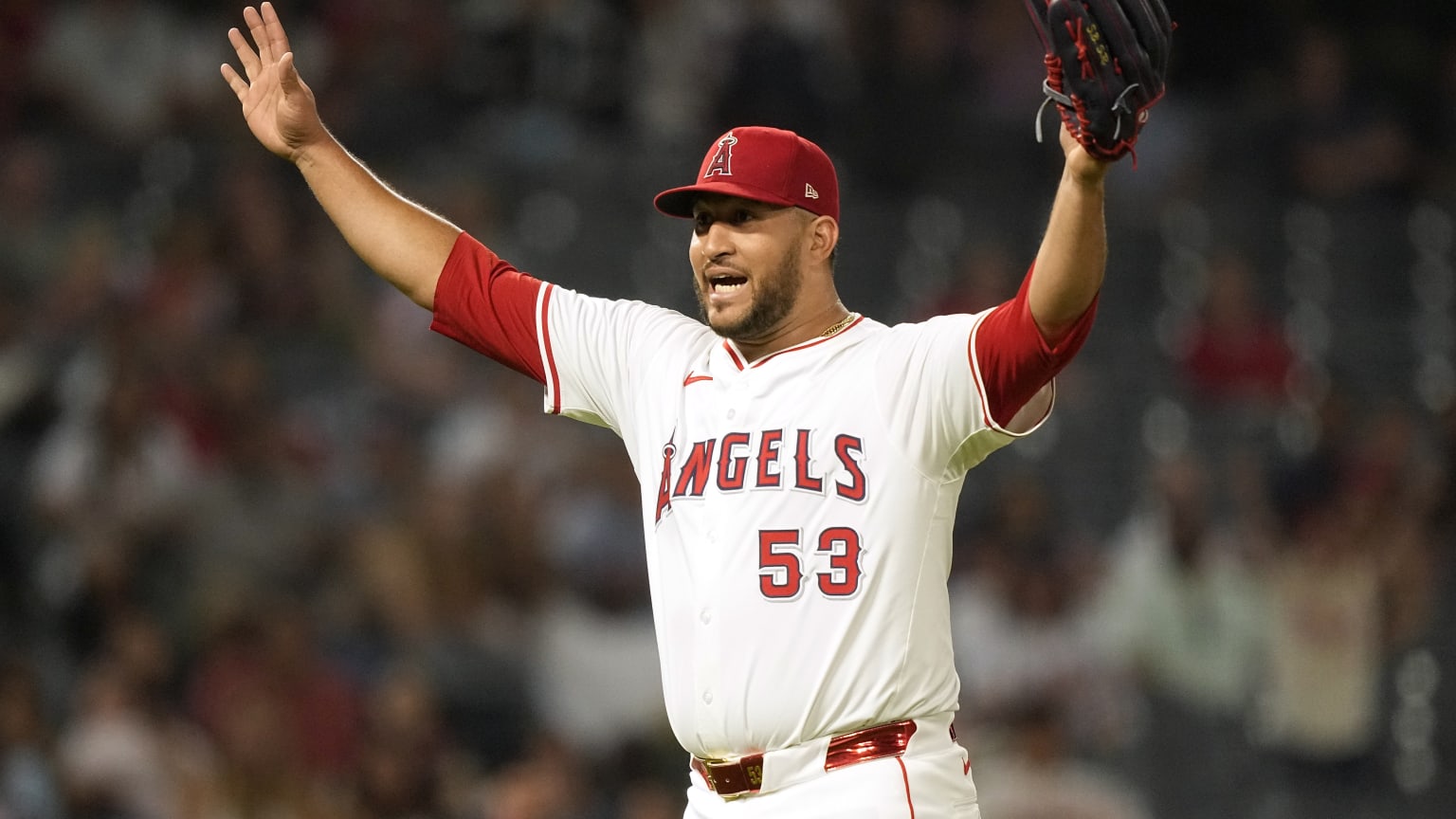 Carlos Estévez seals Angels' win over the Rangers | 07/10/2024 | Los ...