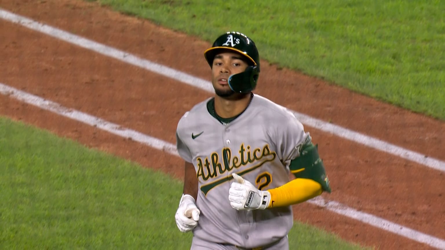 Darell Hernaiz's sac fly | 08/05/2025 | Athletics