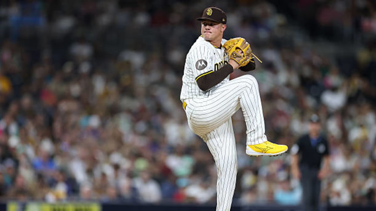 Adrian Morejon escapes a jam | 07/10/2025 | San Diego Padres