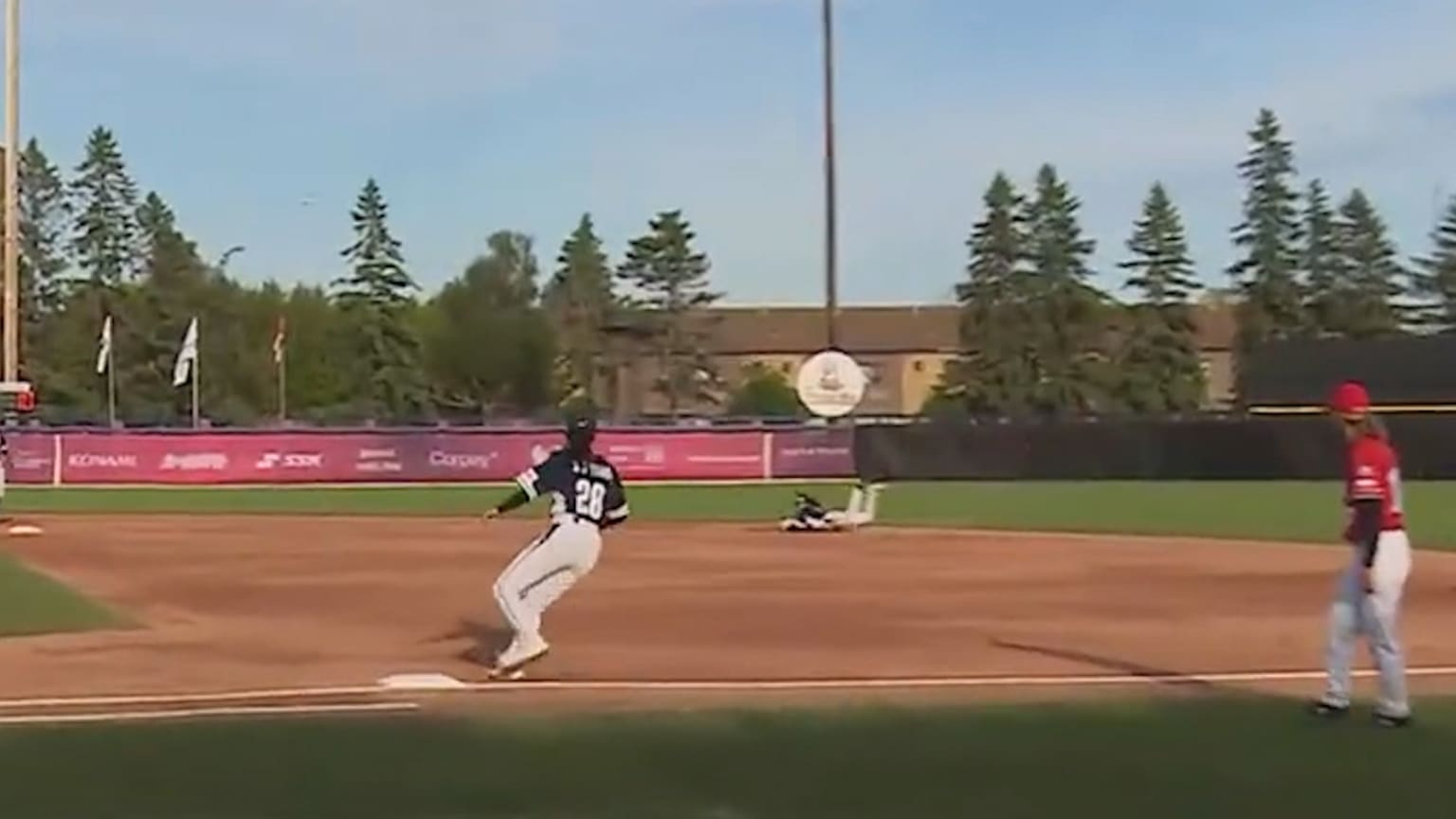 Soyeon Park makes a diving play in the 1st inning | 14/08/2023 ...