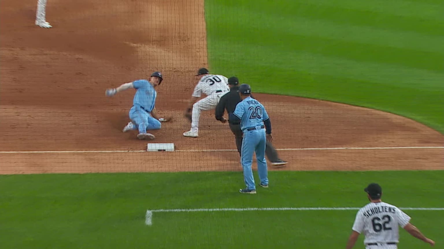 Colás retira a Chapman en la 2da entrada | 06/07/2023 | Los Mariners de ...
