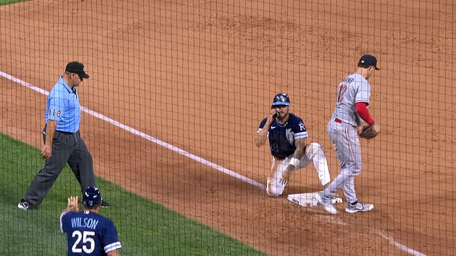 Kyle Isbel steals third base in the 10th inning | 07/28/2023 | Atlanta ...