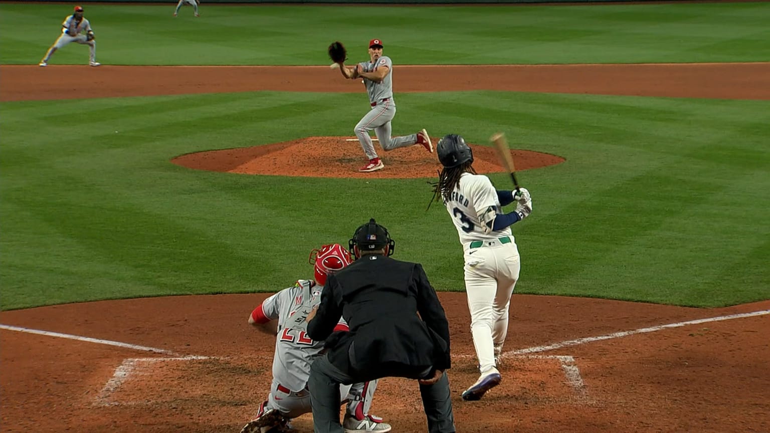 Santiago Espinal completes unique out | 04/16/2024 | MLB.com