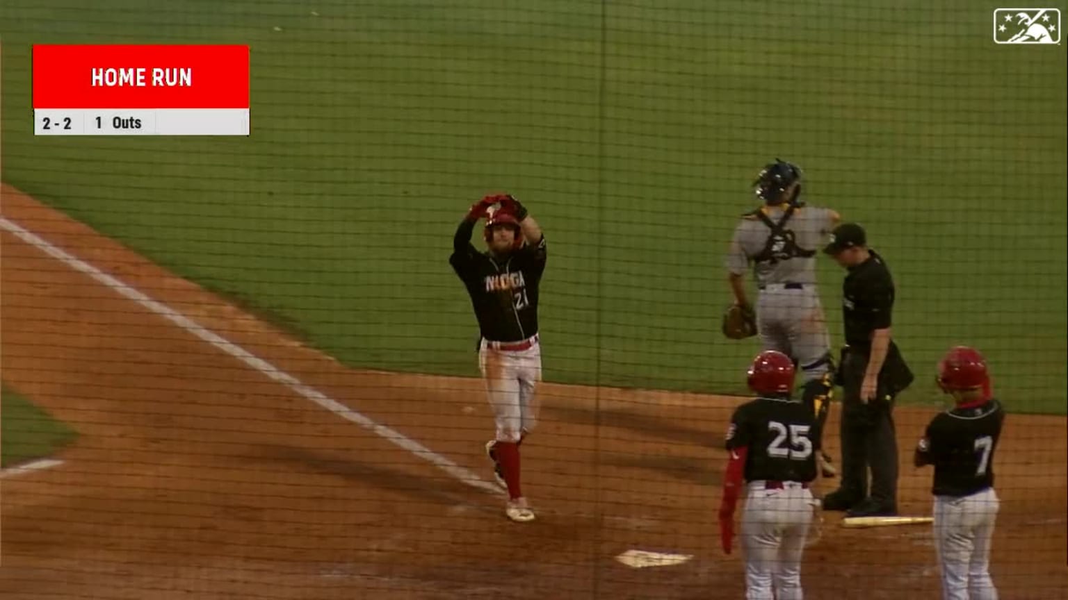 Blake Dunn drills a three-run homer to left field | 07/30/2023 ...