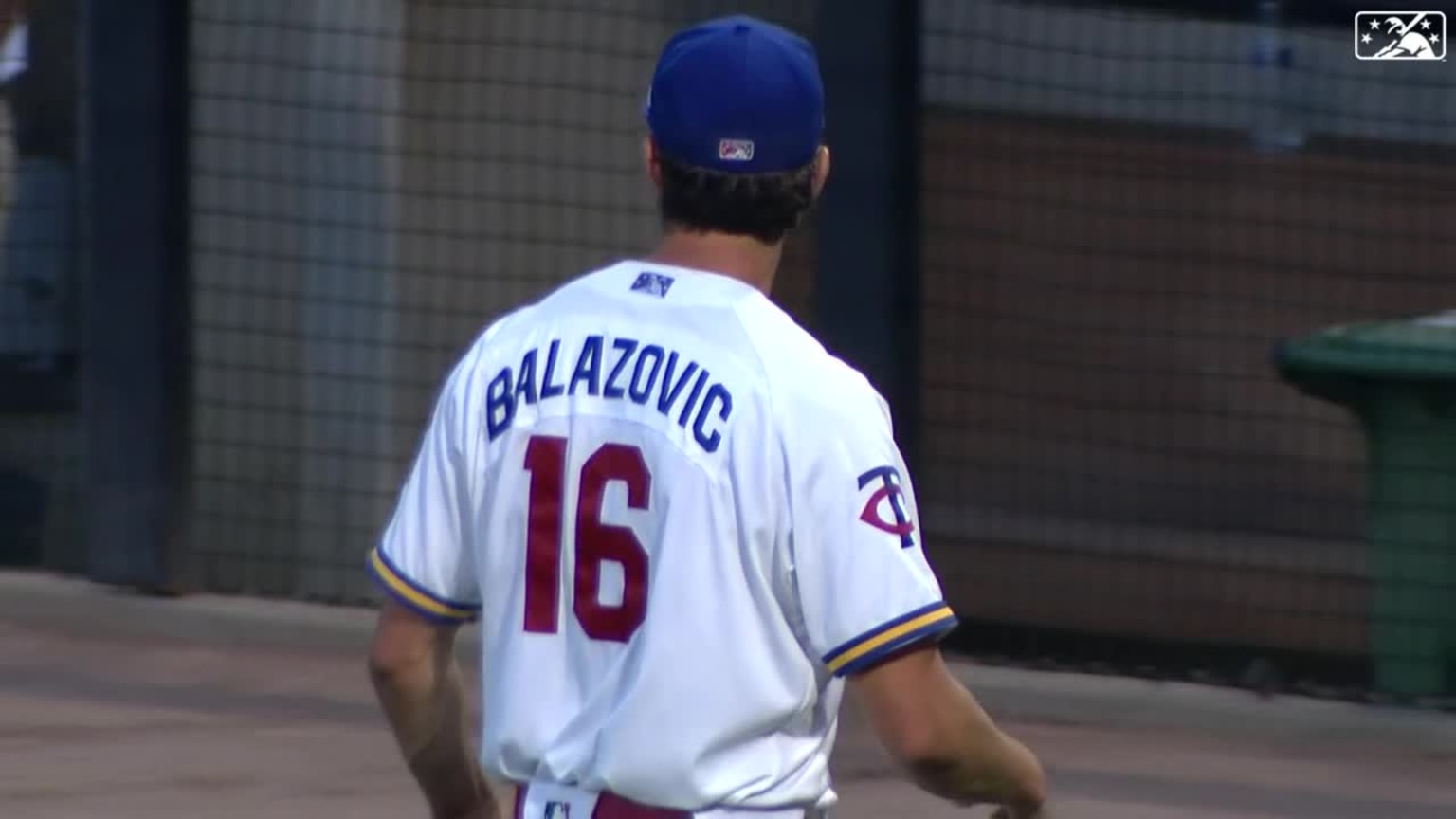 Twins prospect Jordan Balazovic fans Brennen Davis | 06/07/2023 | Minnesota Twins