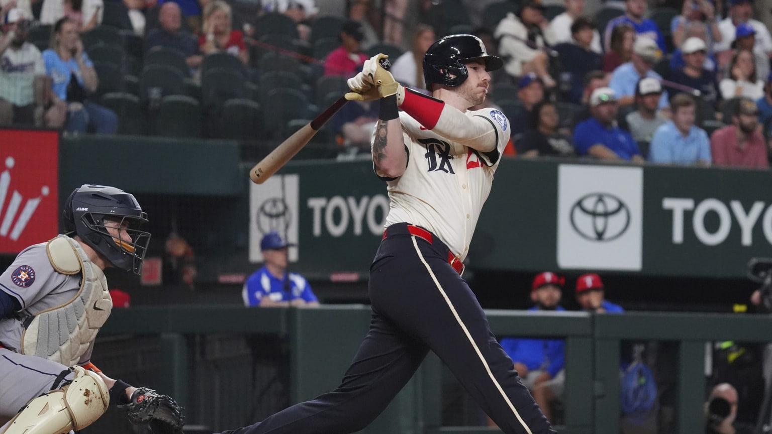 Jonah Heim's two-run single | 05/16/2025 | MLB.com