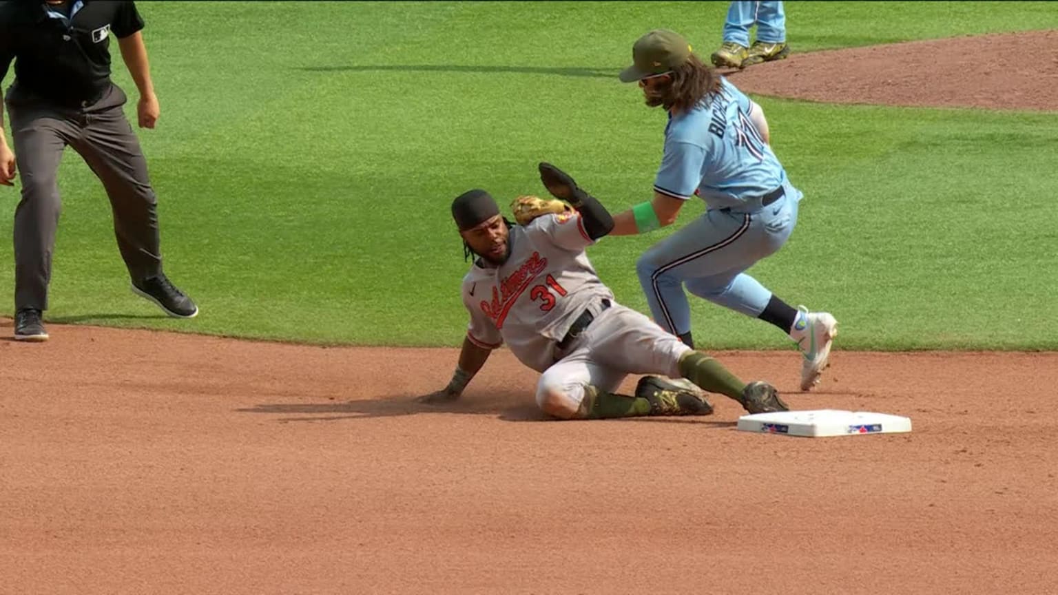 Kirk throws out Mullins after review | 05/21/2023 | San Francisco Giants