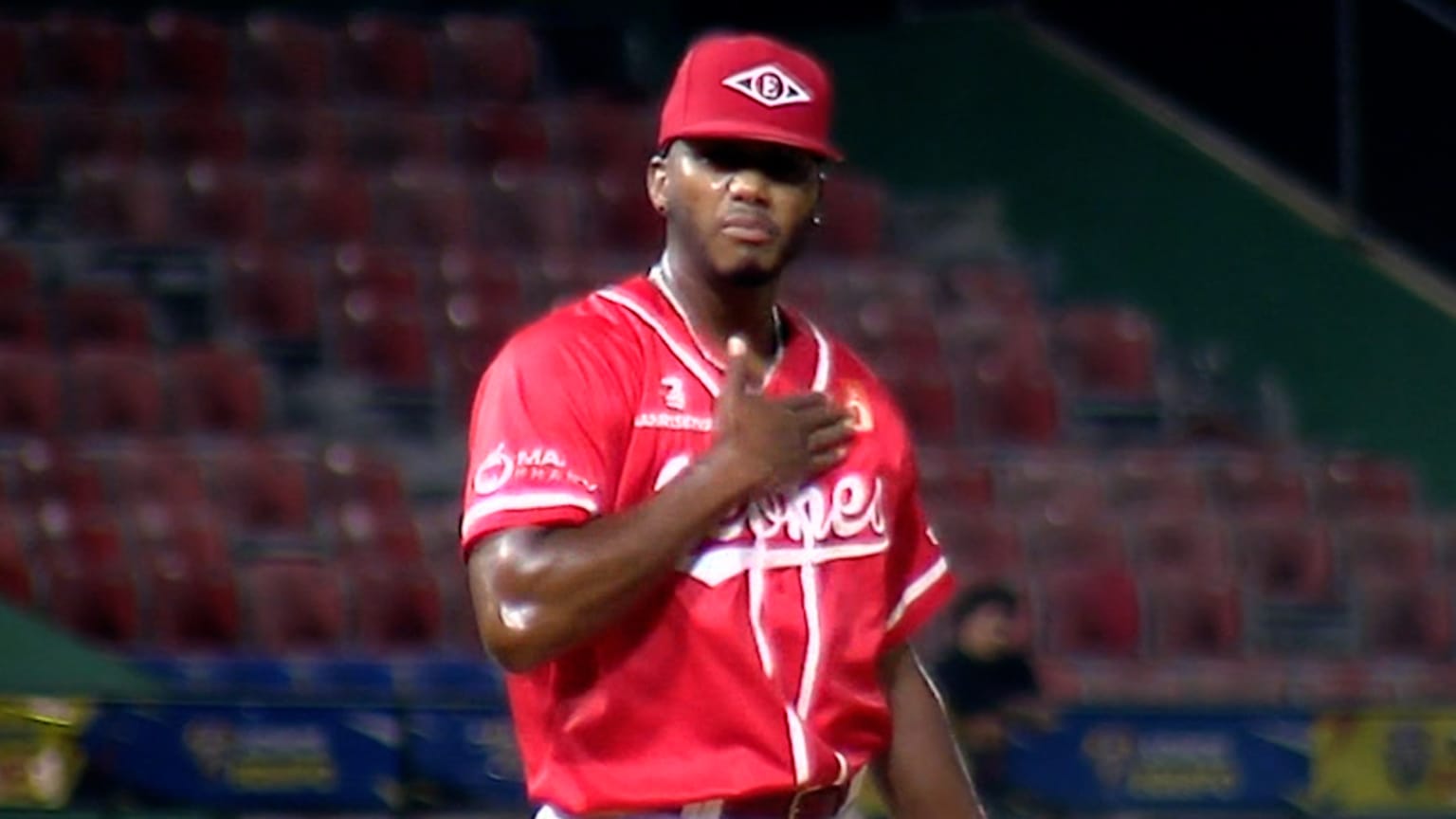 Peguero poncha a Álvarez para salvar el juego | 11/11/2022 | Los ...