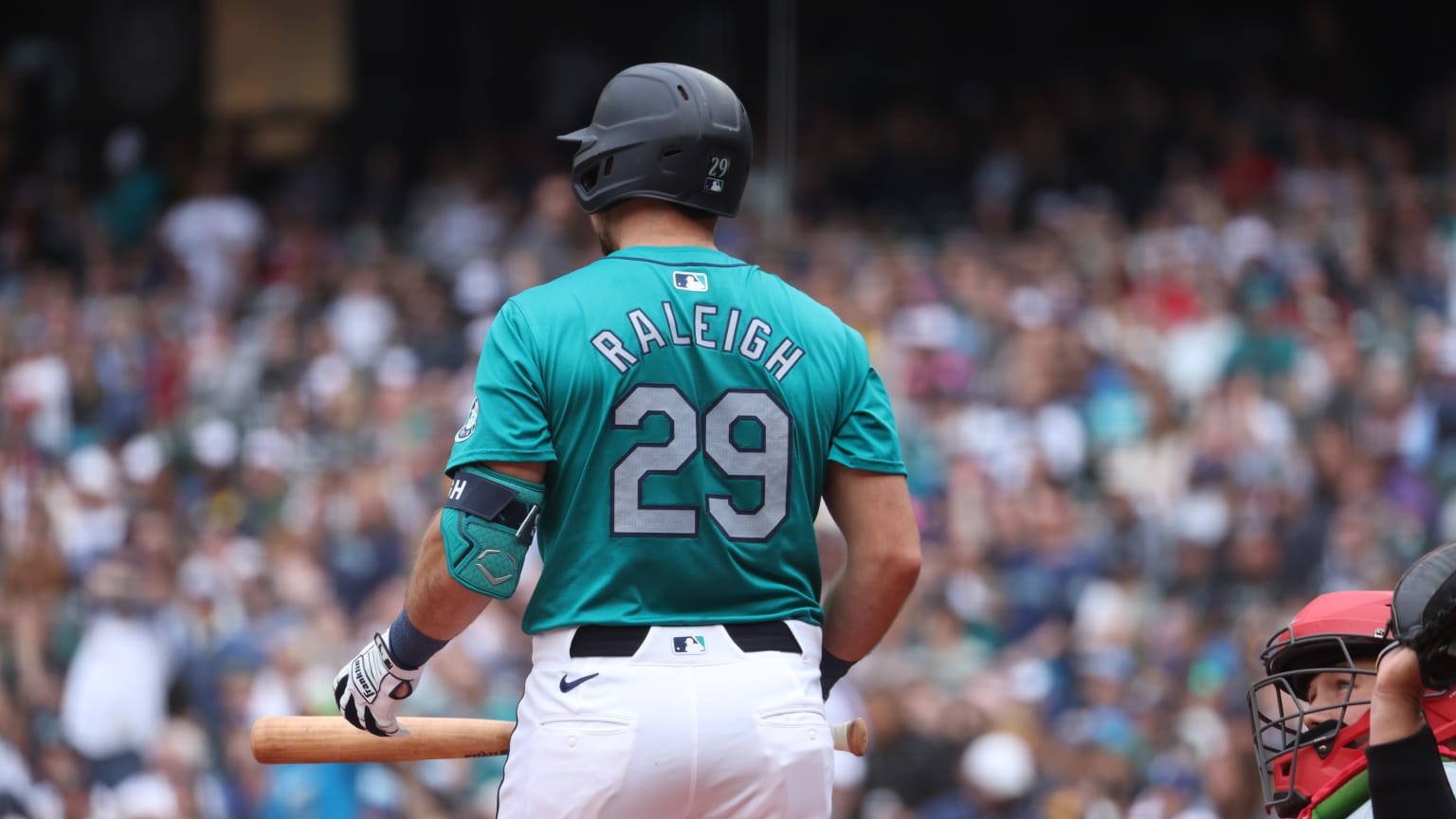 Cal Raleigh's two-run double | 06/01/2024 | Seattle Mariners