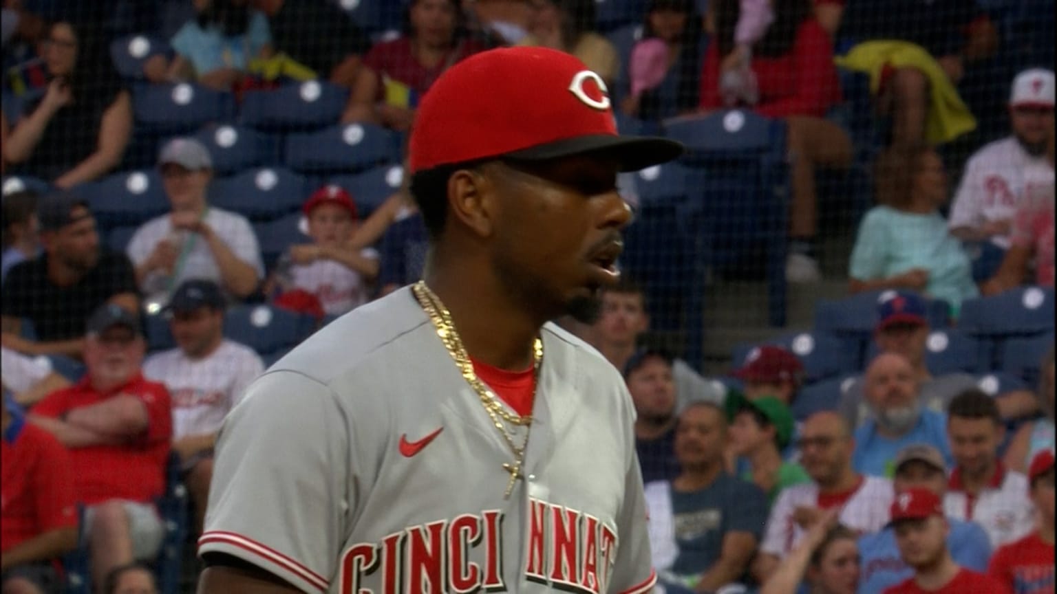 Justin Dunn strikes out five in solid outing | 08/25/2022 | Cincinnati Reds