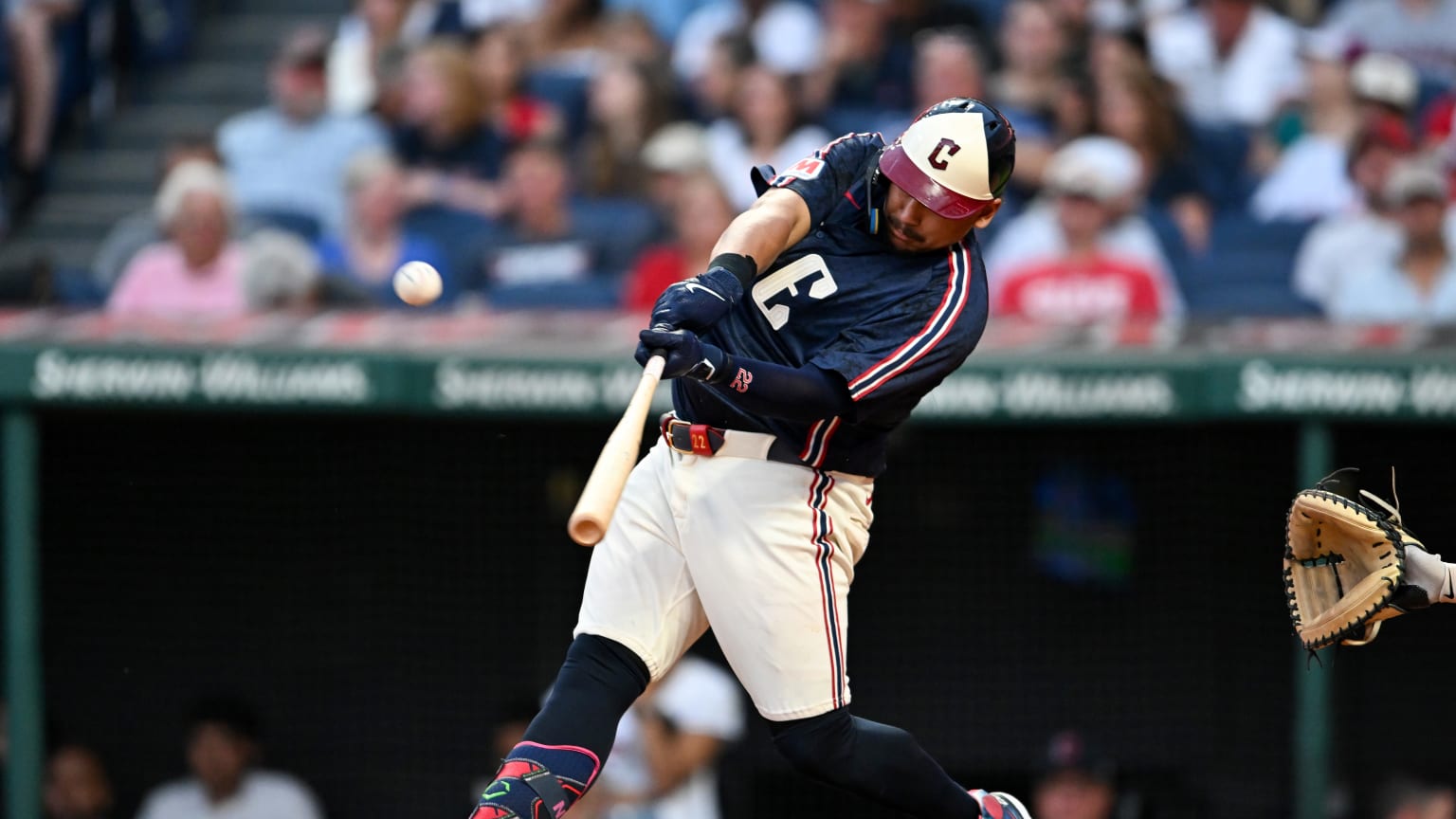 Josh Naylor's solo homer (21) | 07/05/2024 | MLB.com