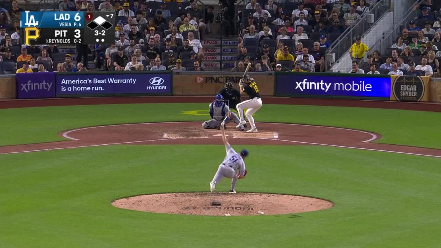 Alex Vesia In play, run(s) to Bryan Reynolds | 06/10/2026 | MLB.com