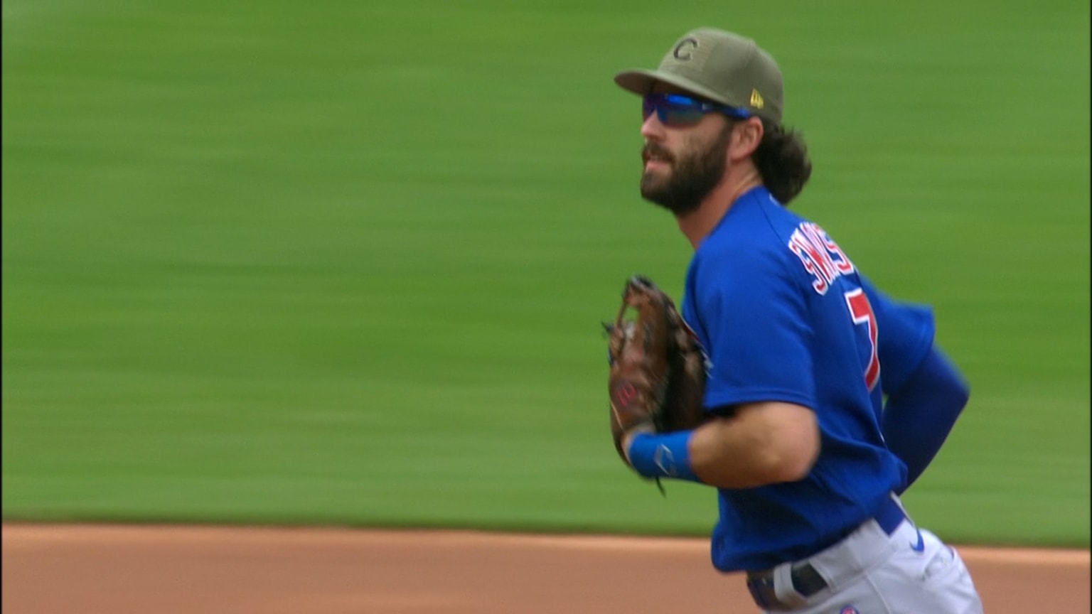Dansby Swanson makes a nice throw to end the 1st | 05/21/2023 | Chicago ...