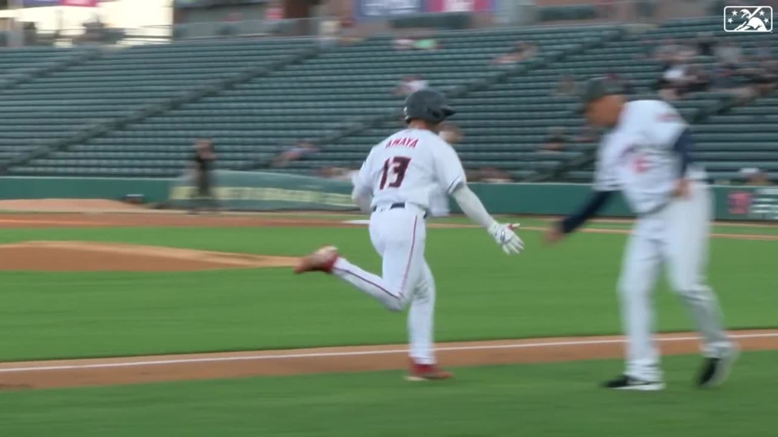 Jacob Amaya slugs a massive home run to right field | 04/19/2023 | MLB.com