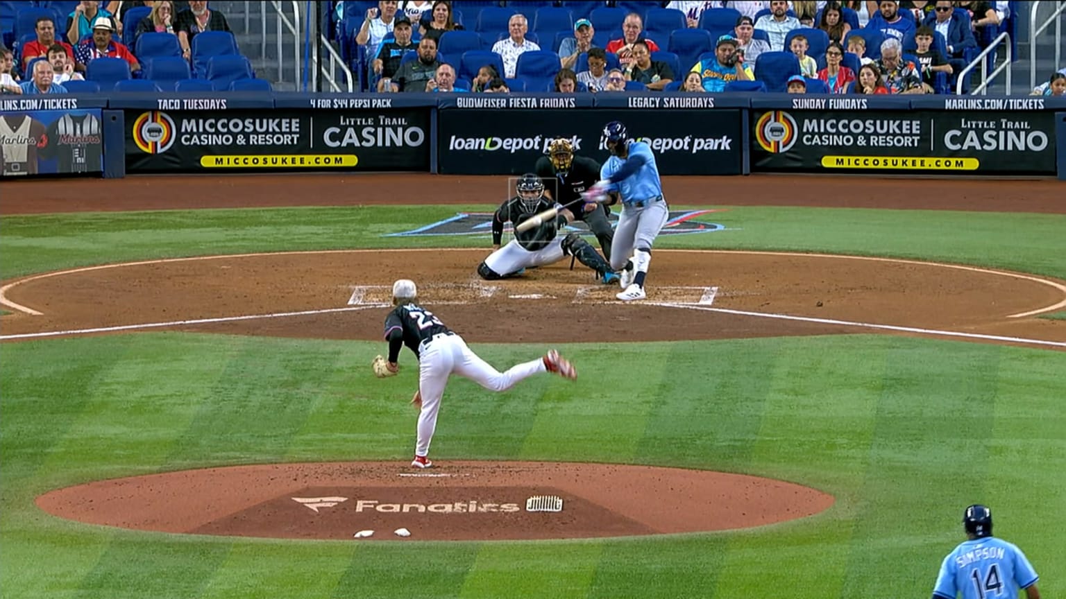 Yandy Díaz remolca con un sencillo | 16/05/2025 | Los Rays de Tampa Bay