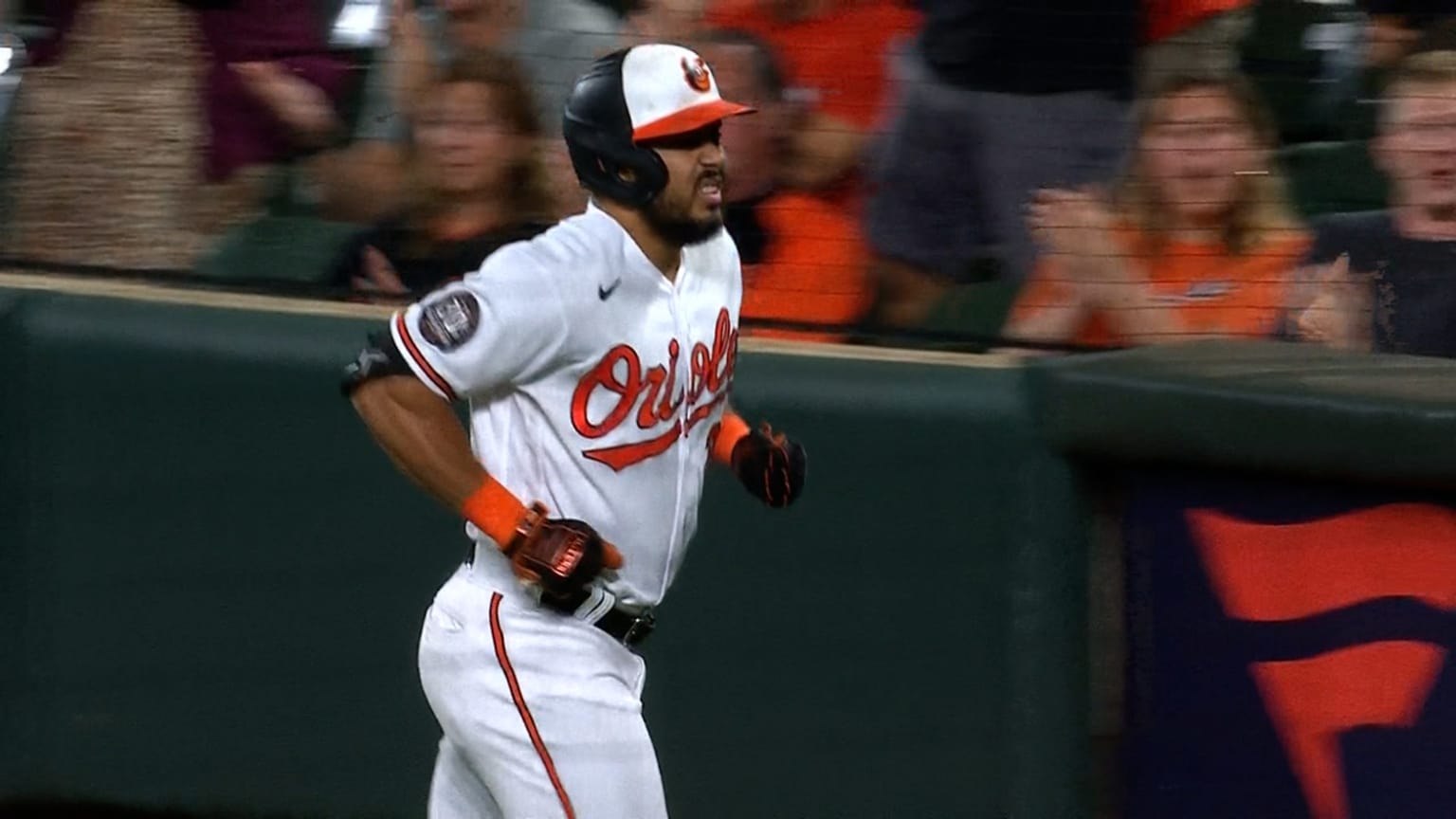 Anthony Santander brings home another run | 09/06/2022 | Baltimore Orioles