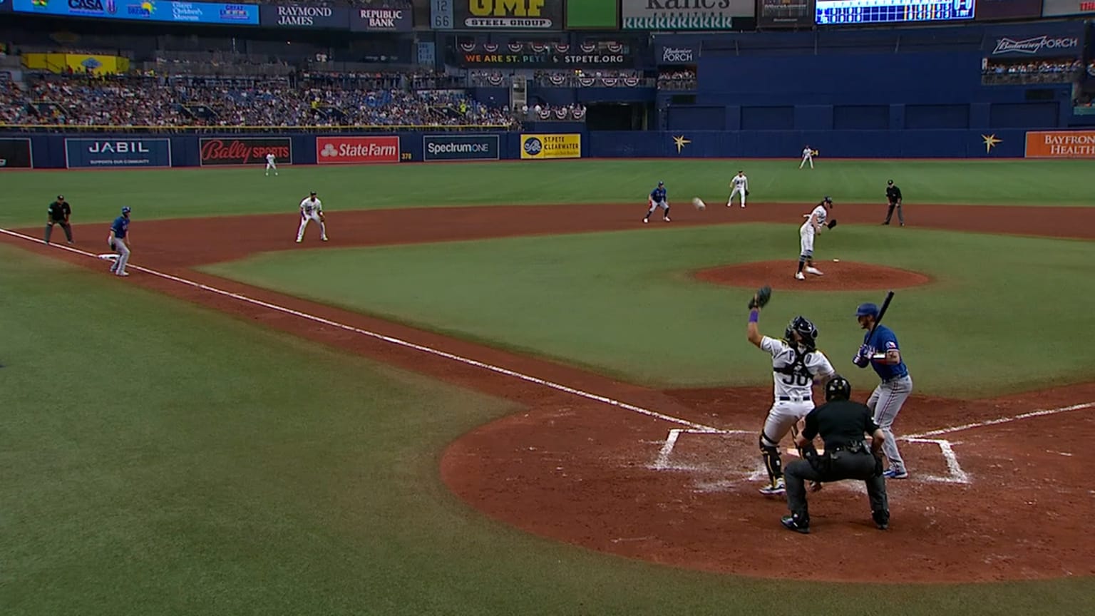 Corey Seager scores on a wild pitch in the 5th inning | 10/03/2023 ...