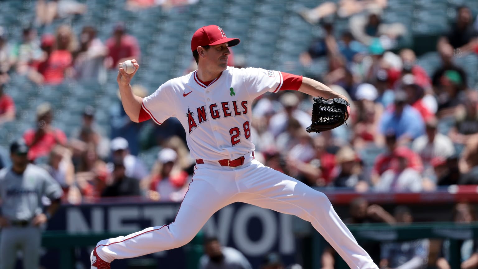 Kyle Hendricks fans Matt Mervis | 05/25/2025 | Los Angeles Angels