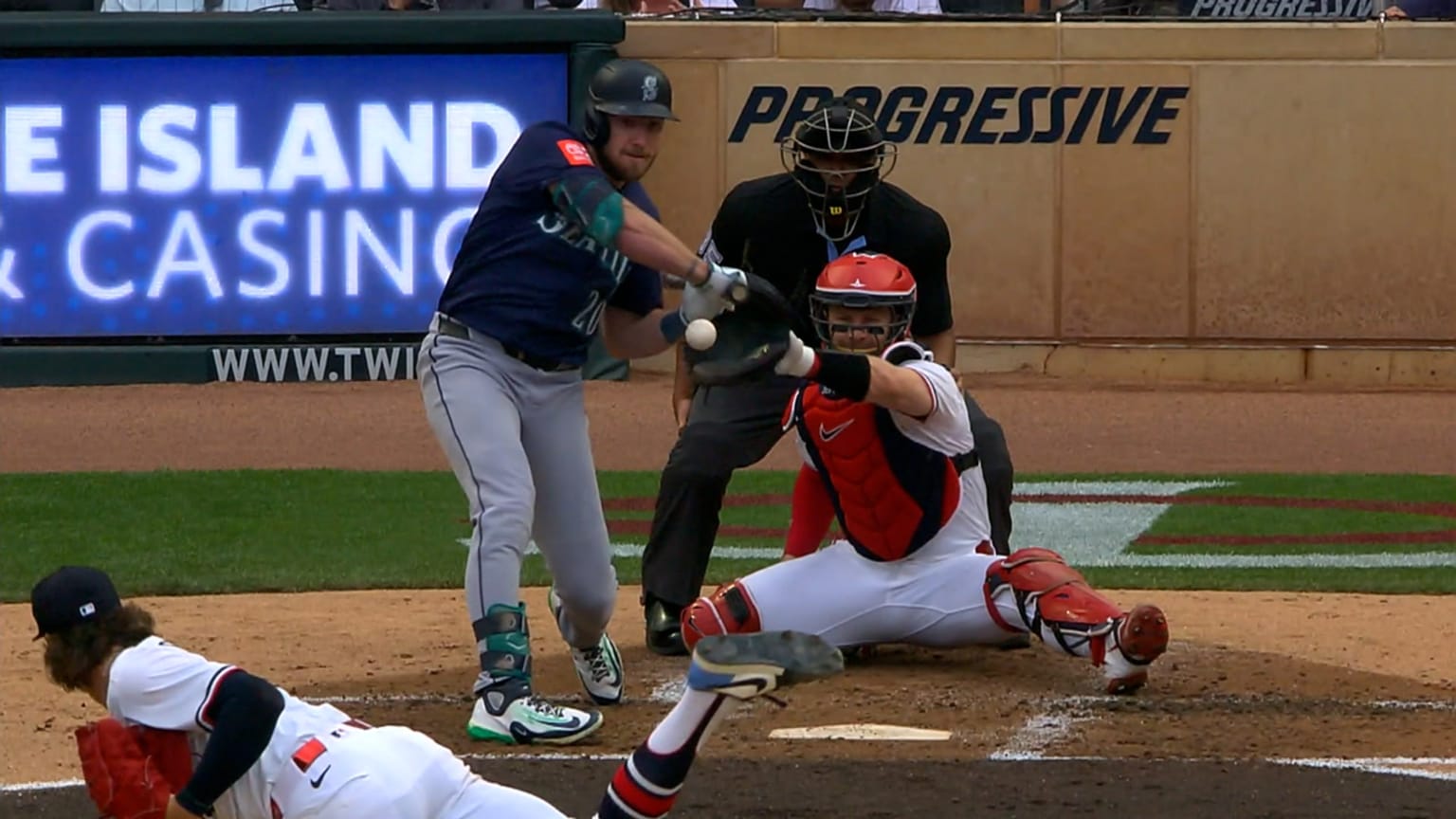 Luke Raley's RBI hit-by-pitch | 06/24/2025 | Seattle Mariners