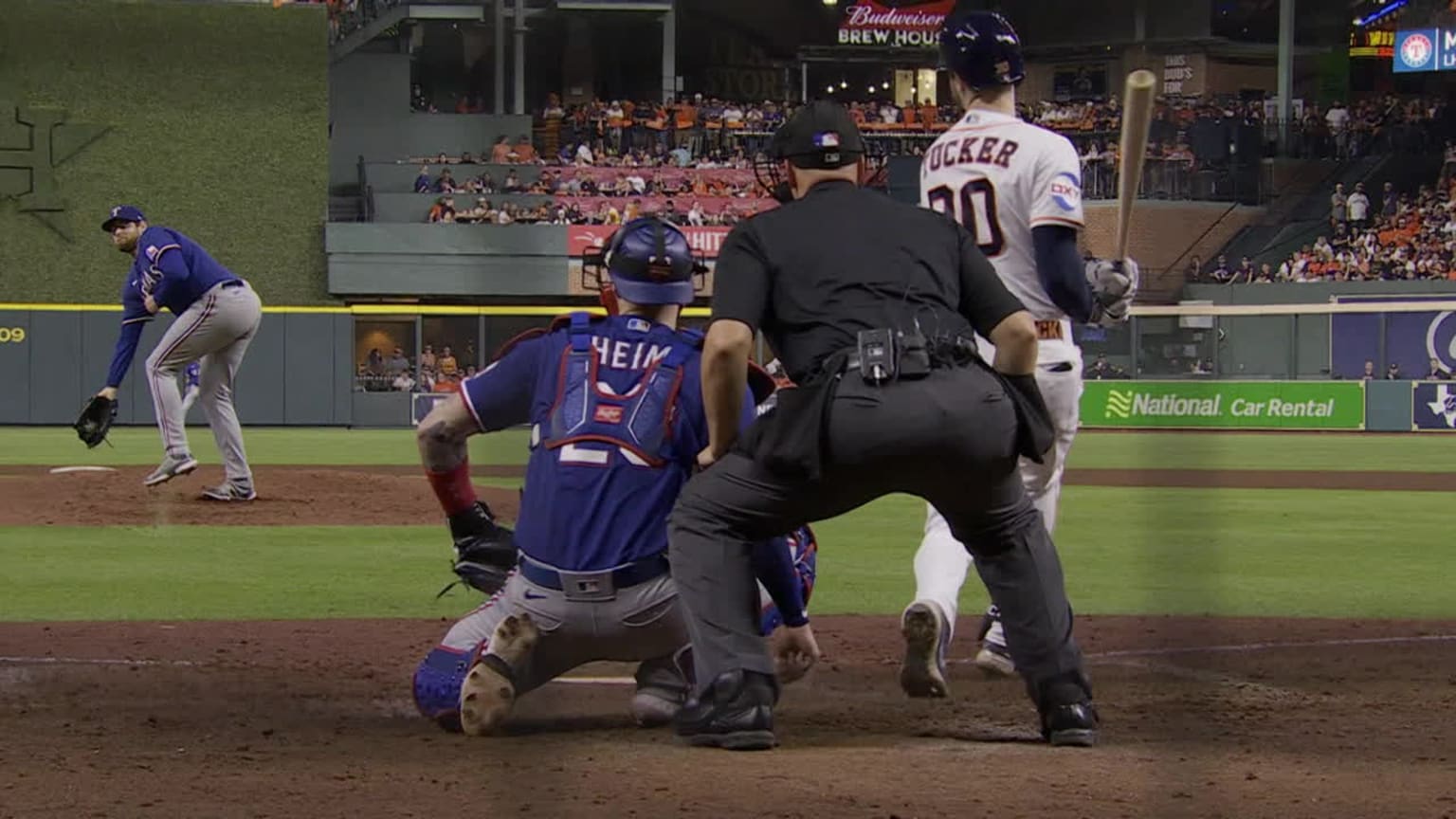 Jordan Montgomery makes a nice pick in the 6th inning | 10/15/2023 ...