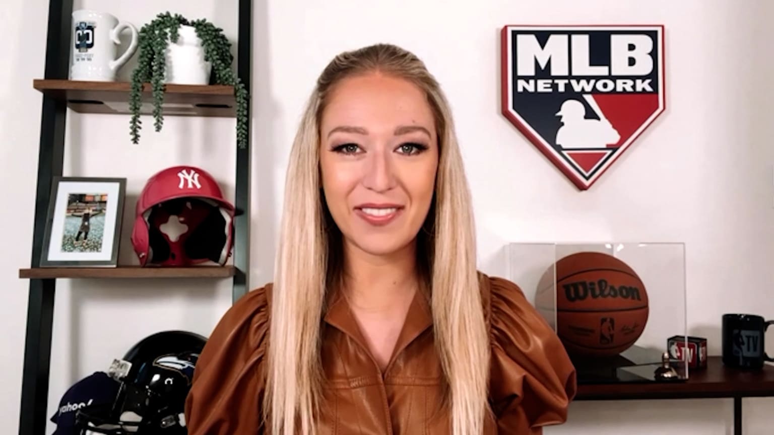 Prop Queen gives her Diamond K Play of the Day | 08/09/2023 | Seattle ...