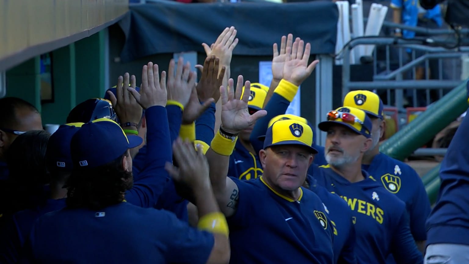 Craig Yoho records the last out | 09/07/2025 | Milwaukee Brewers