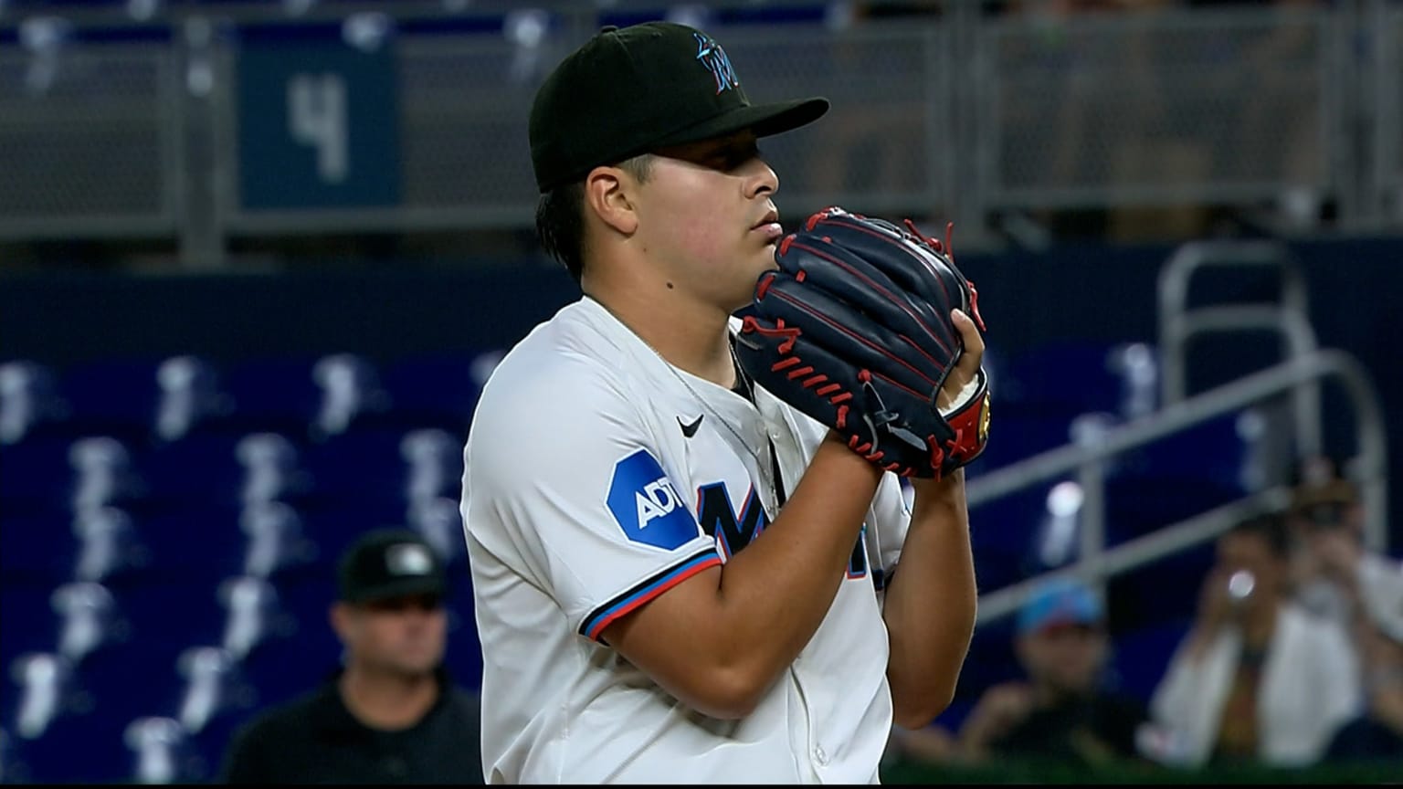 Valente Bellozo strikes out José Tena | 09/04/2024 | Miami Marlins