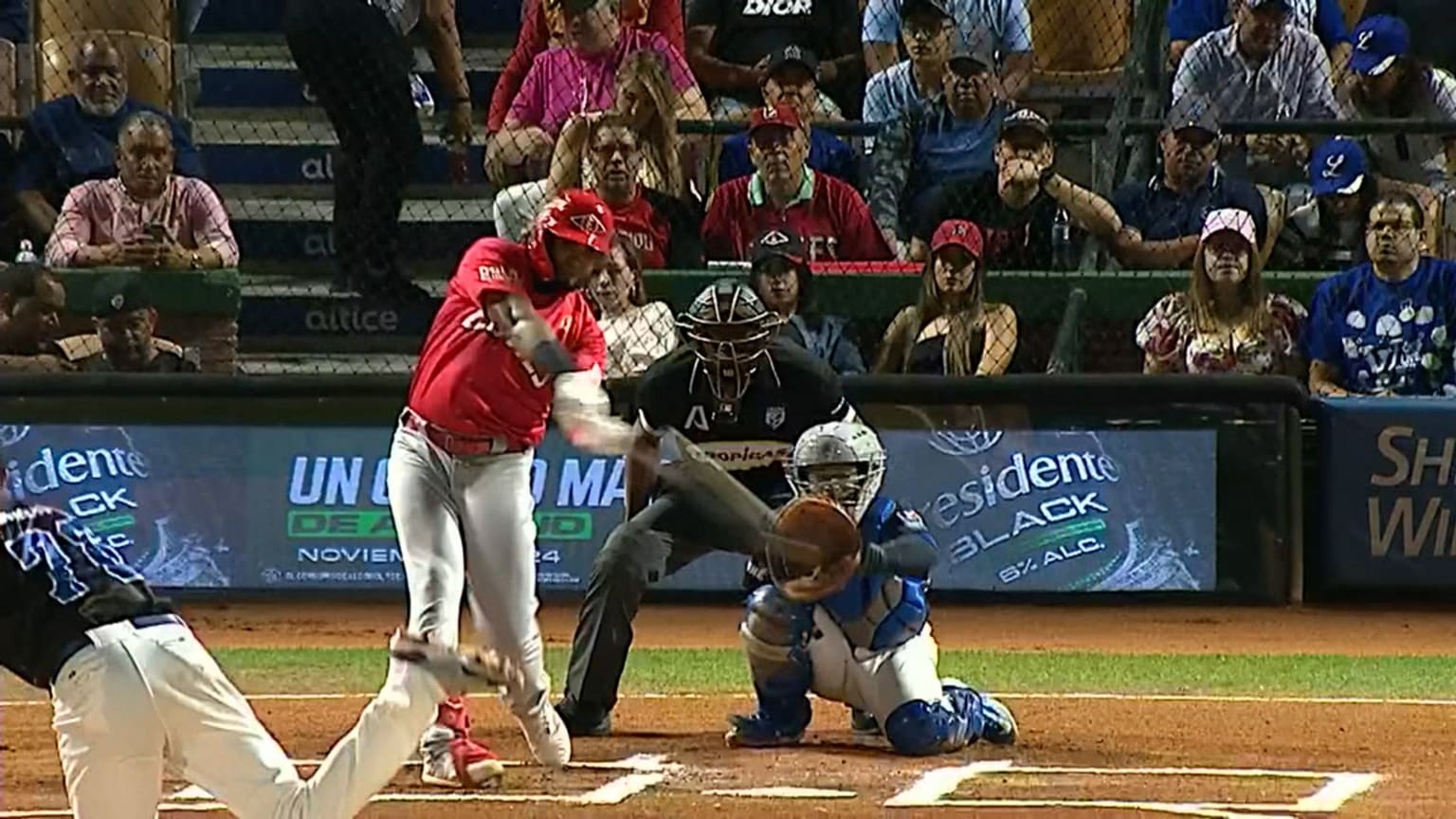 Sócrates Brito's solo homer | 01/25/2025 | MLB.com
