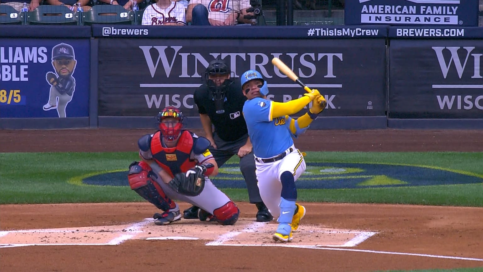 William Contreras crushes an RBI double to center | 07/21/2023 ...
