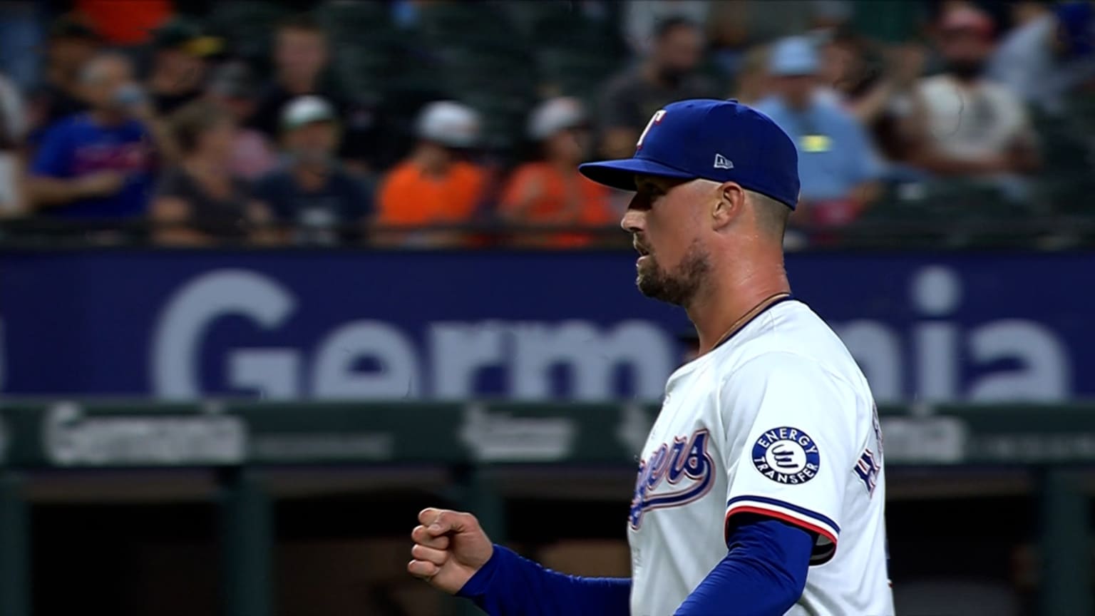 Shawn Armstrong seals the win | 07/22/2025 | Texas Rangers