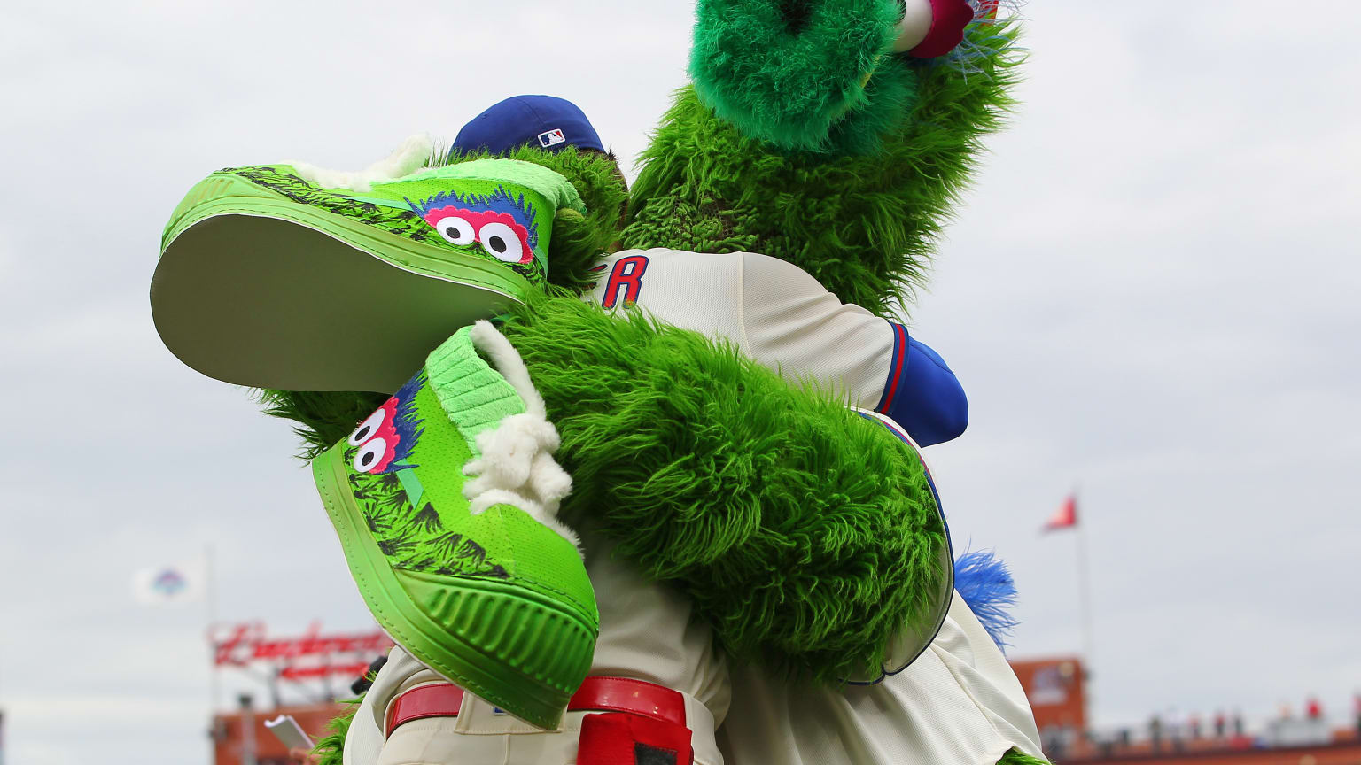 Harper gets Phillie Phanatic tattoo | Morning Lineup | 02/26/2025 ...