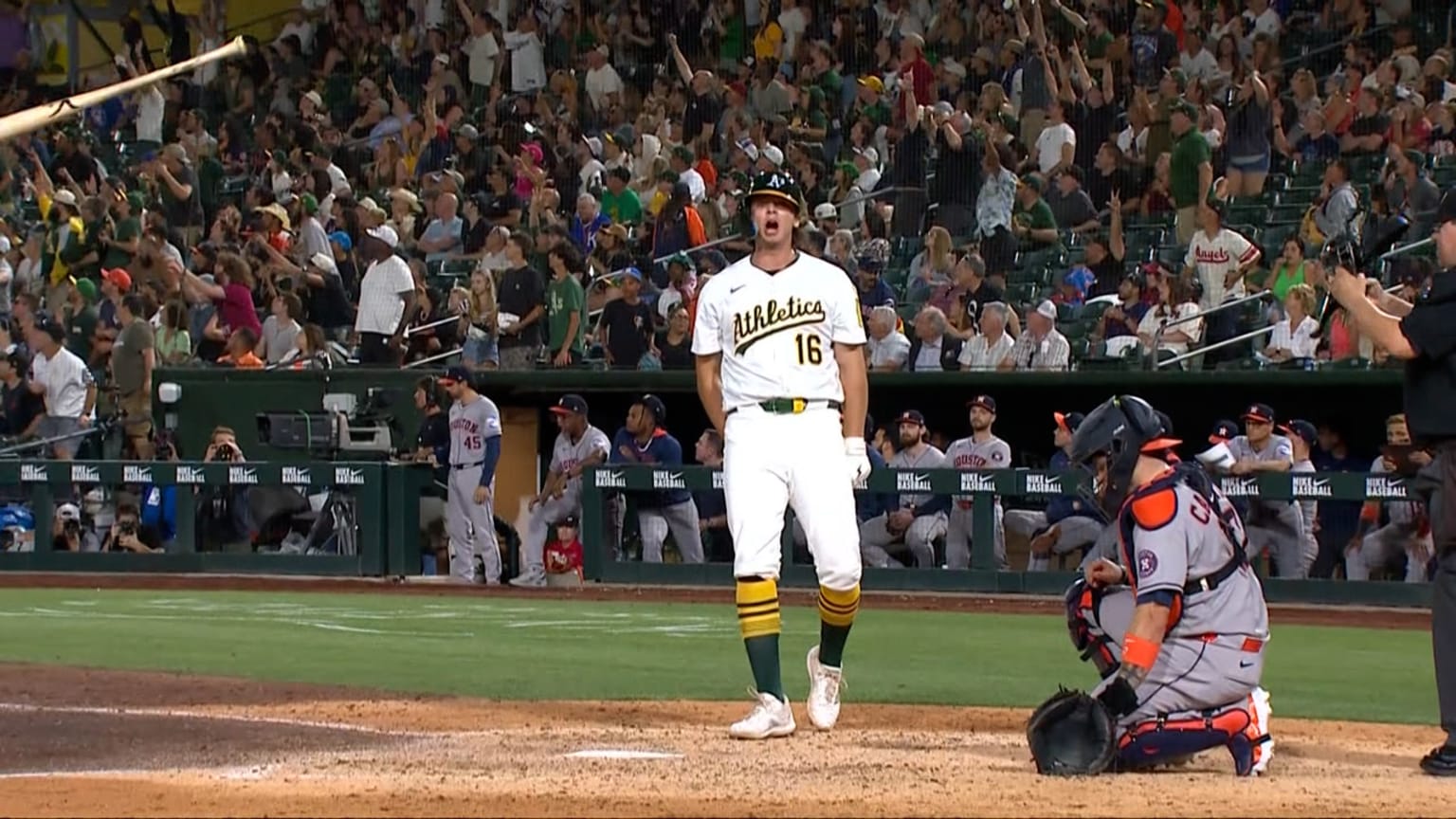 Data Viz: Nick Kurtz's walk-off home run | 06/16/2025 | MLB.com