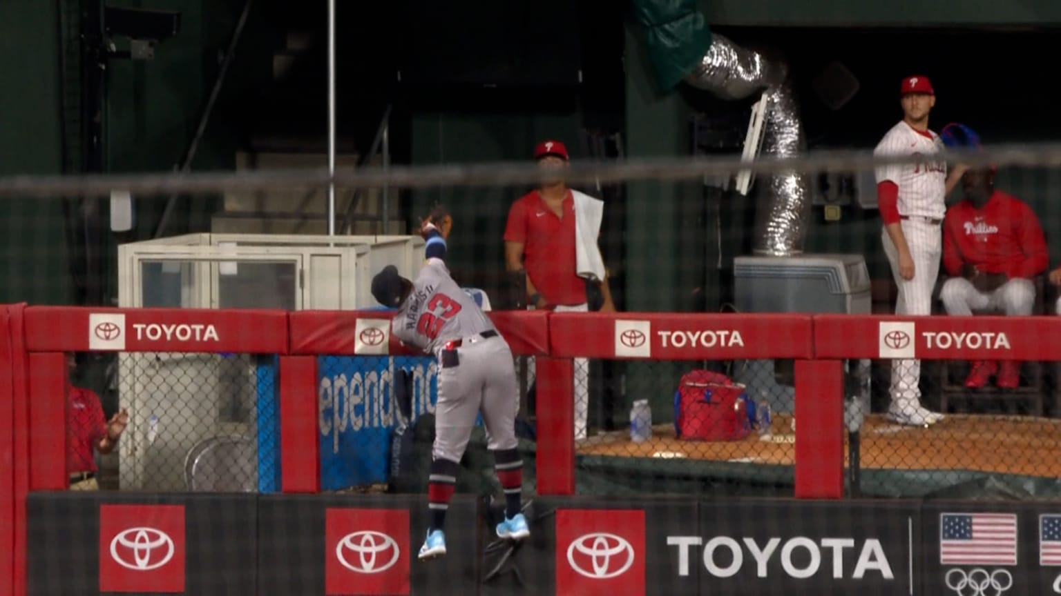 Michael Harris II's incredible catch | 08/31/2024 | Atlanta Braves