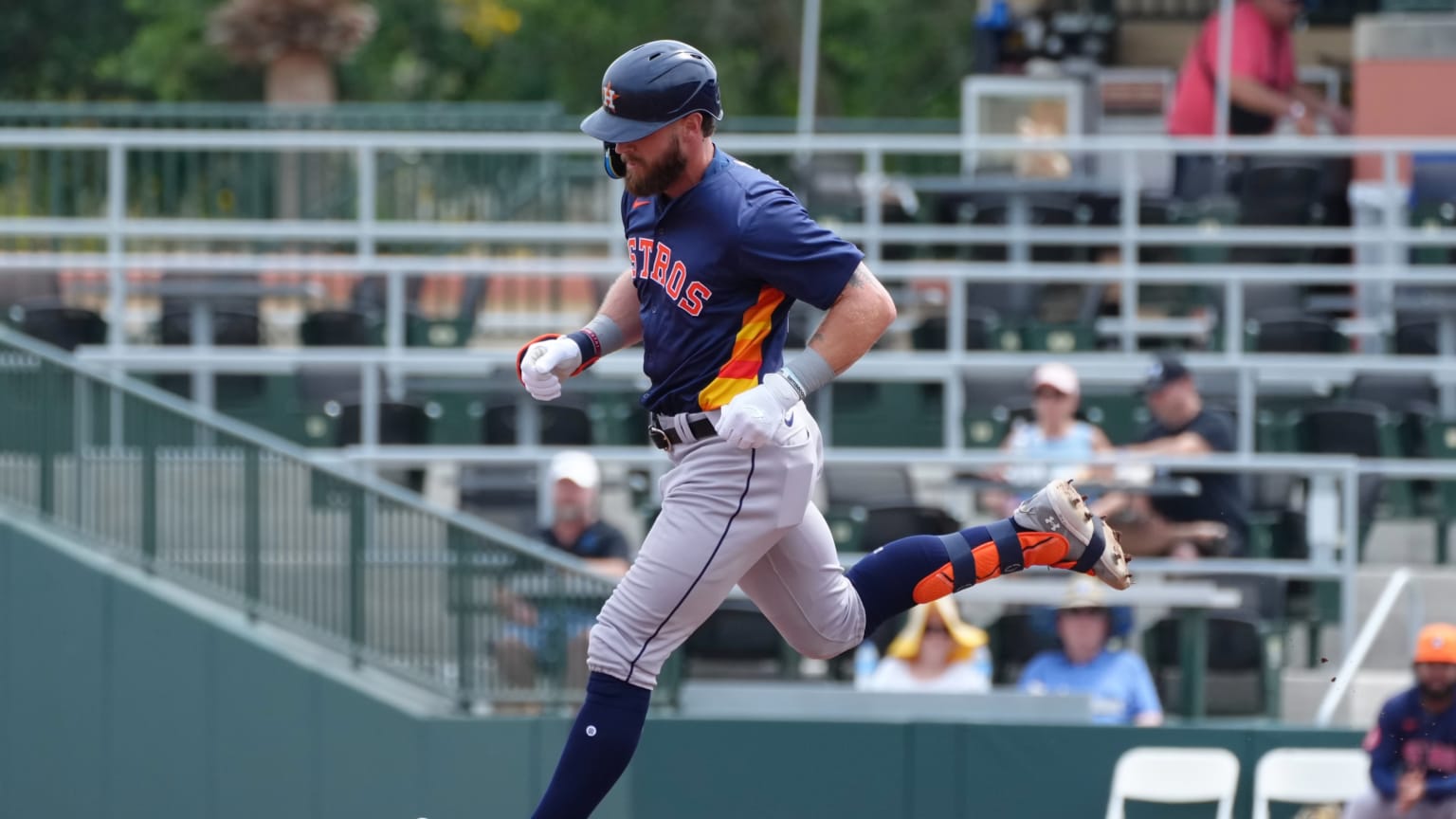 Trey Cabbage hits a two-run home run to right field | 03/18/2024 ...