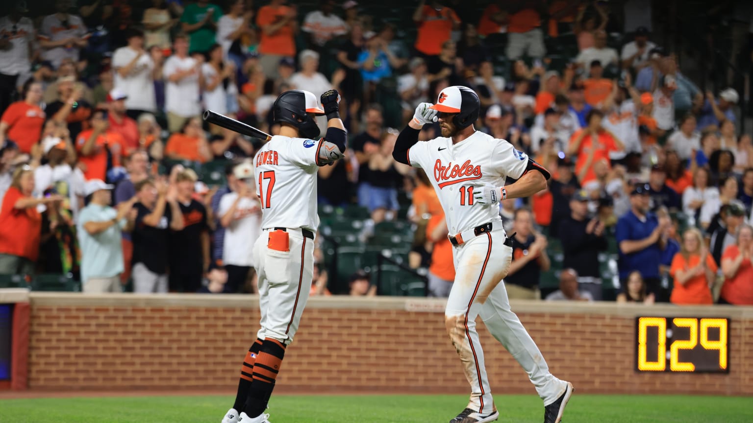 Jordan Westburg homers in first game back from IL (5) | 06/10/2025 ...