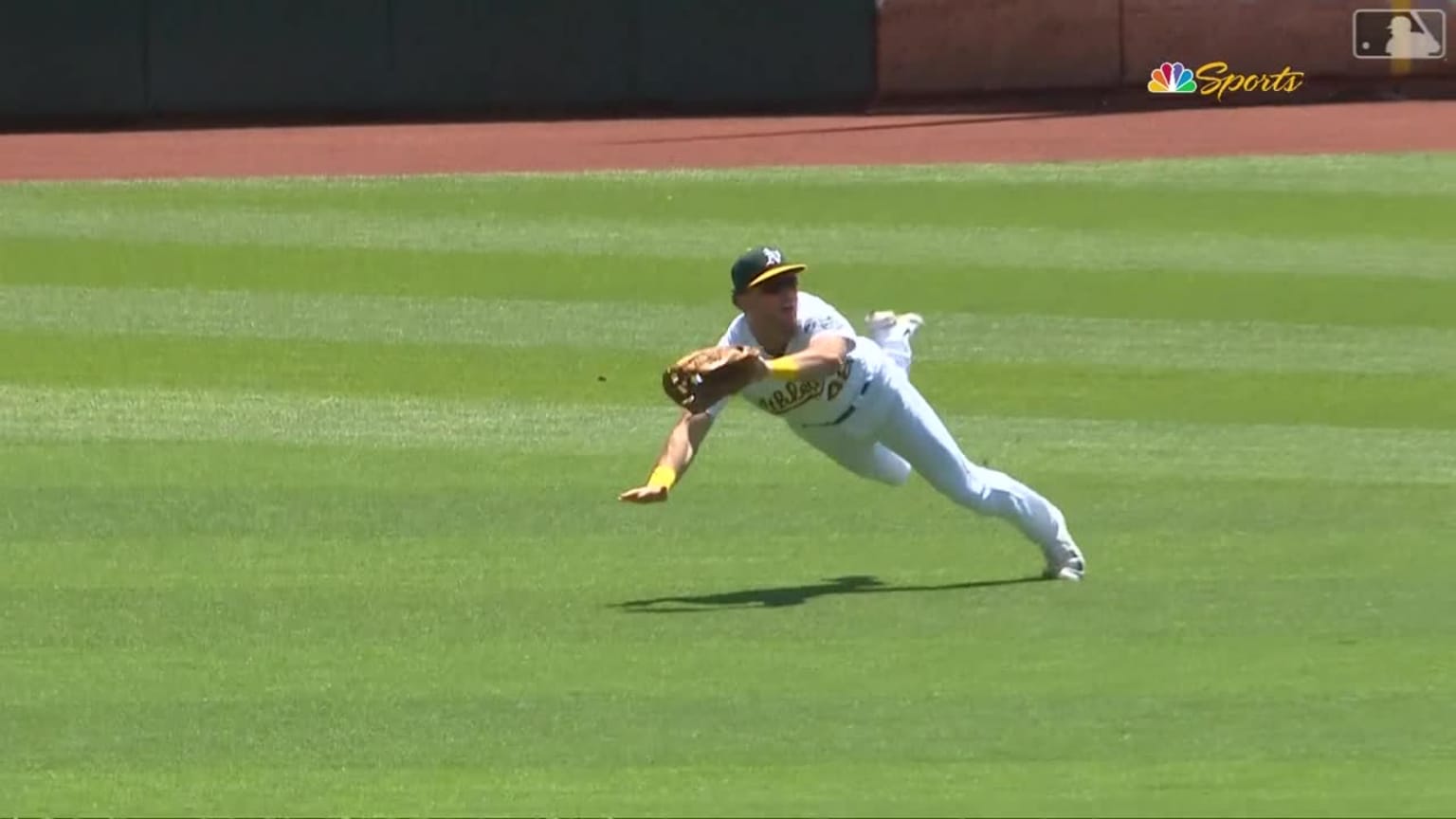 Cody Thomas makes an incredible diving catch | 07/23/2023 | Athletics
