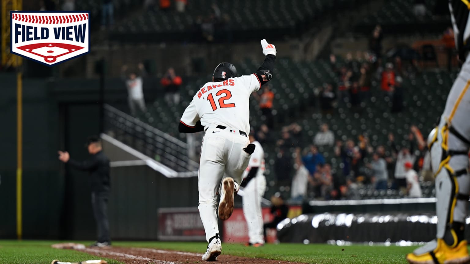 Field View: Dylan Beavers' walk-off single | 09/10/2025 | MLB.com