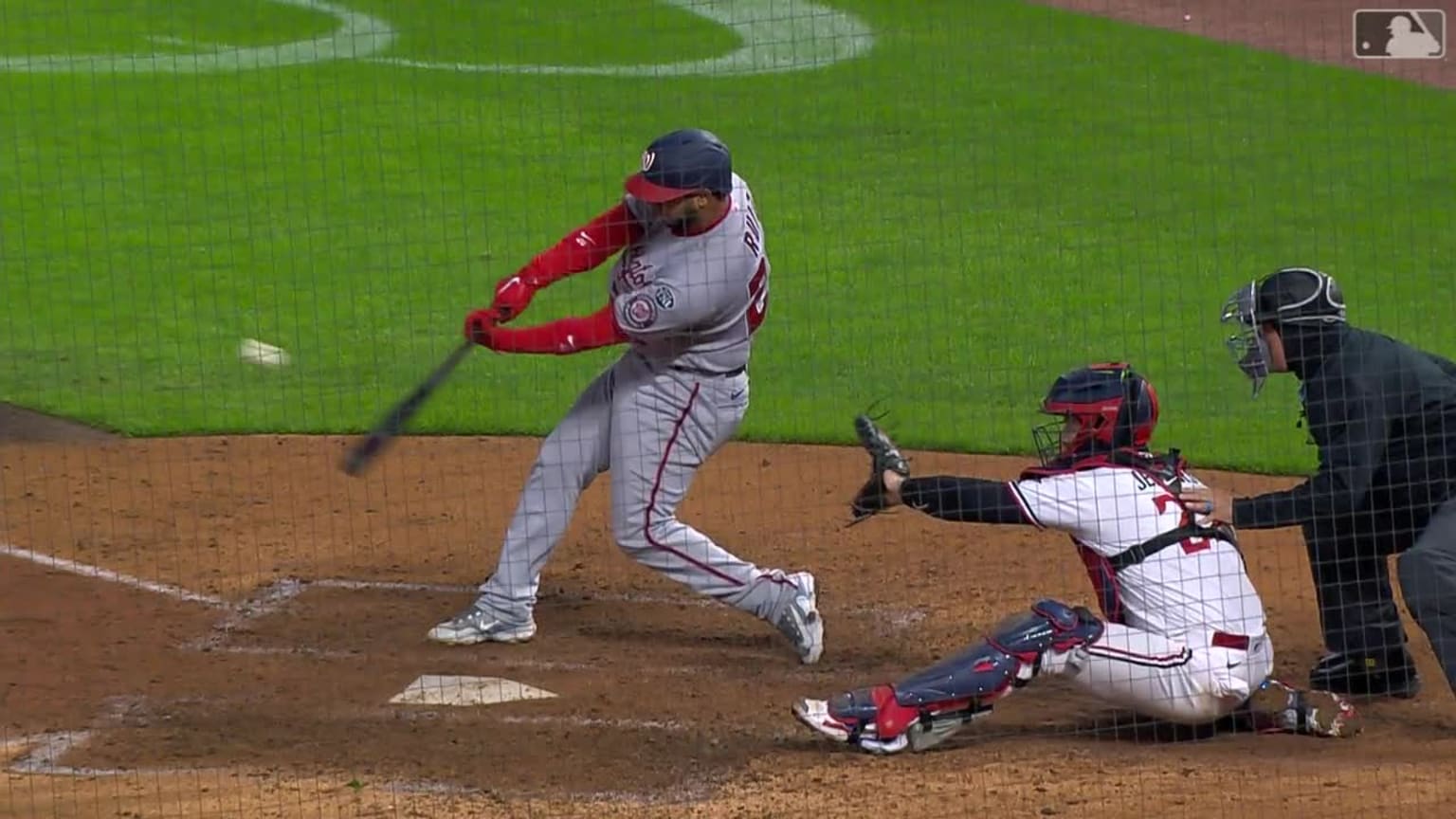 Keibert Ruiz dunks a single to left to put Nats ahead | 04/21/2023 ...