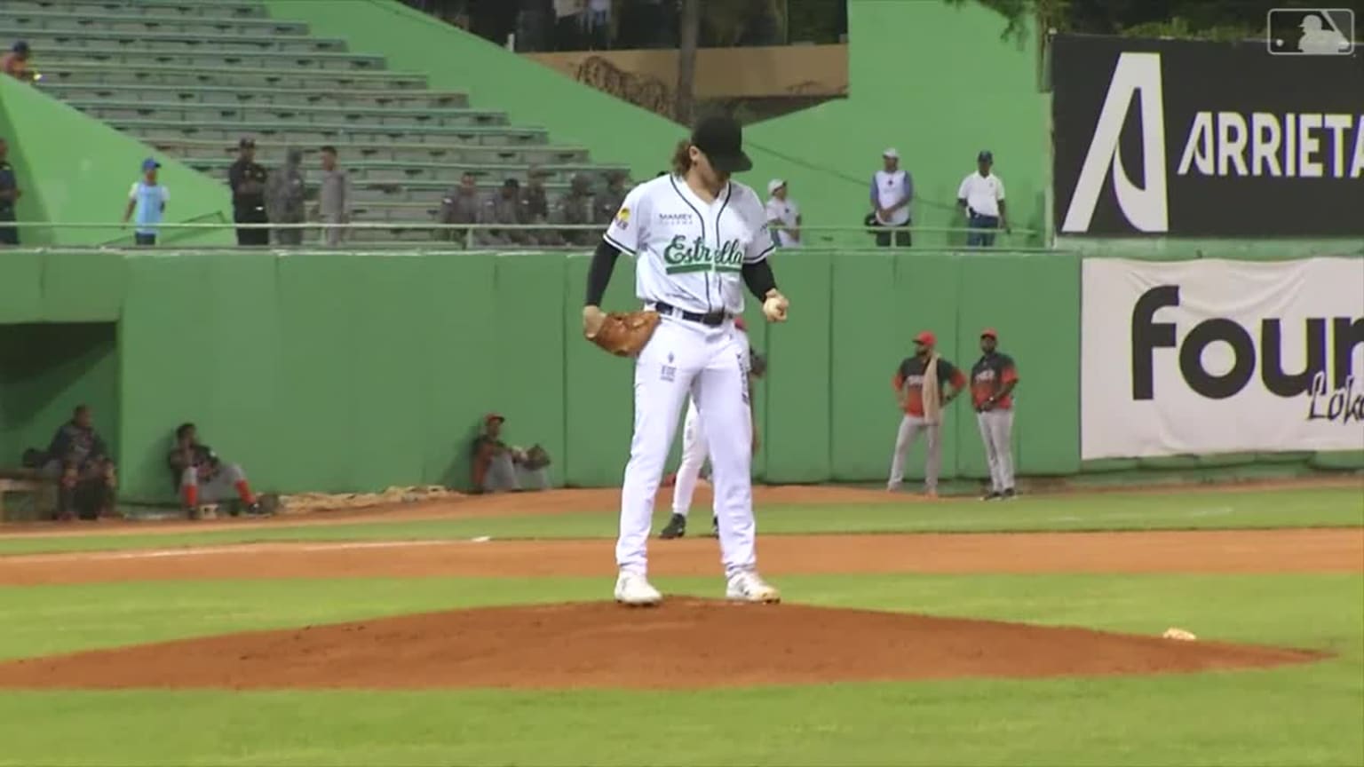 Aaron Leasher lanza sólido ante los Toros del Este | 06/12/2023 ...