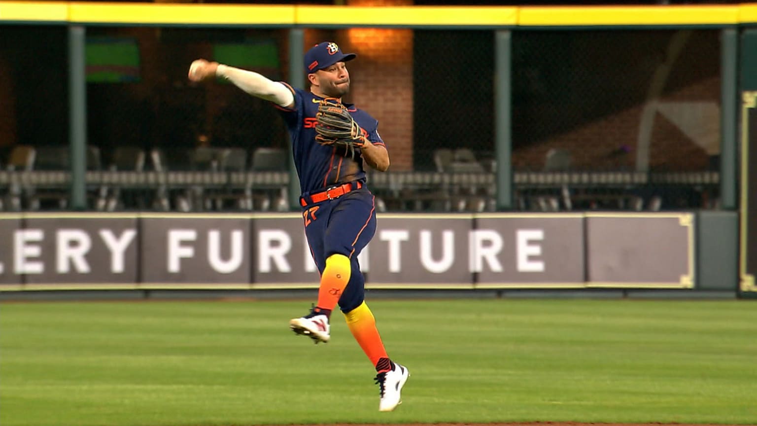 Jose Altuve's superb play | 05/20/2024 | Houston Astros