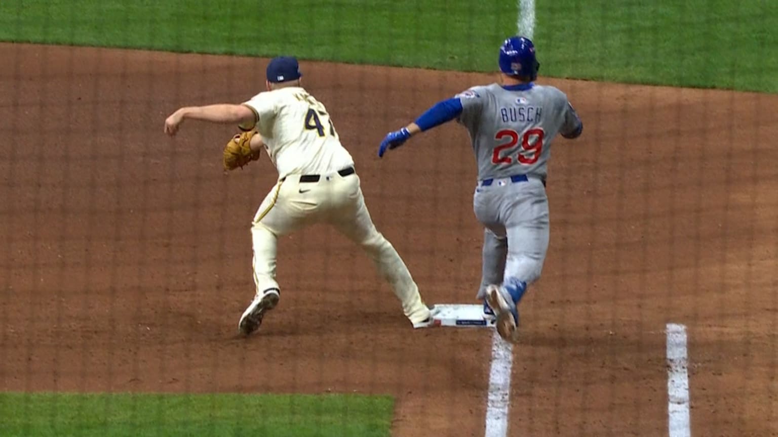 Andrew Vaughn, Jared Koenig combine for great play | 10/06/2025 ...