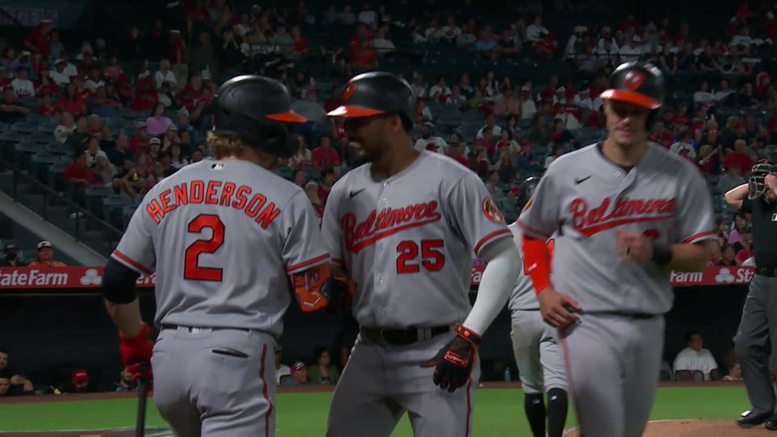 Anthony Santander cranks a two-run home run to right | 09/06/2023 ...