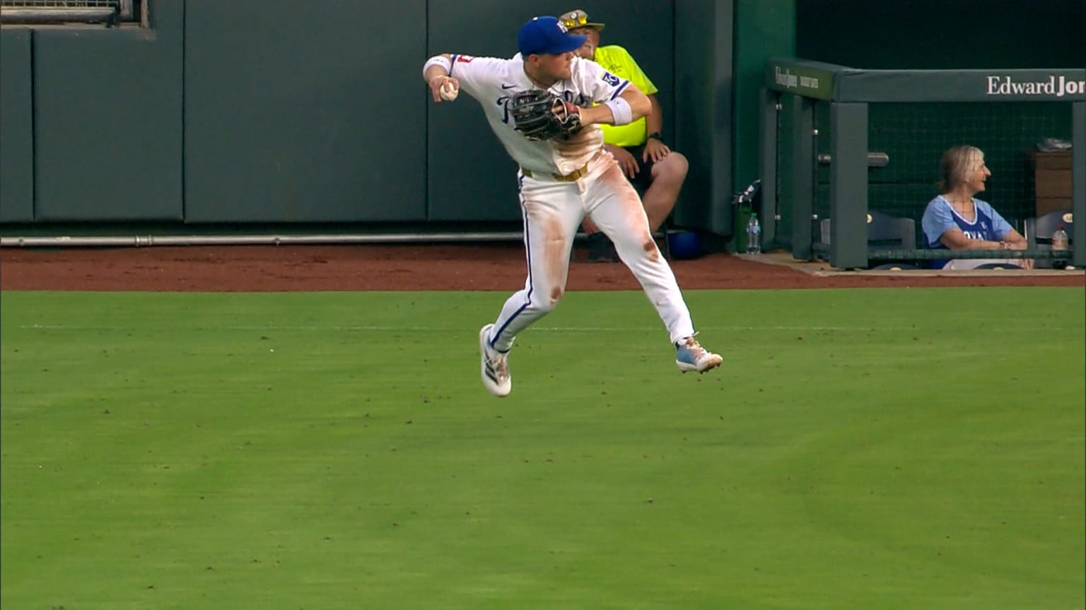 Michael Massey's spinning throw | 07/01/2026 | Kansas City Royals