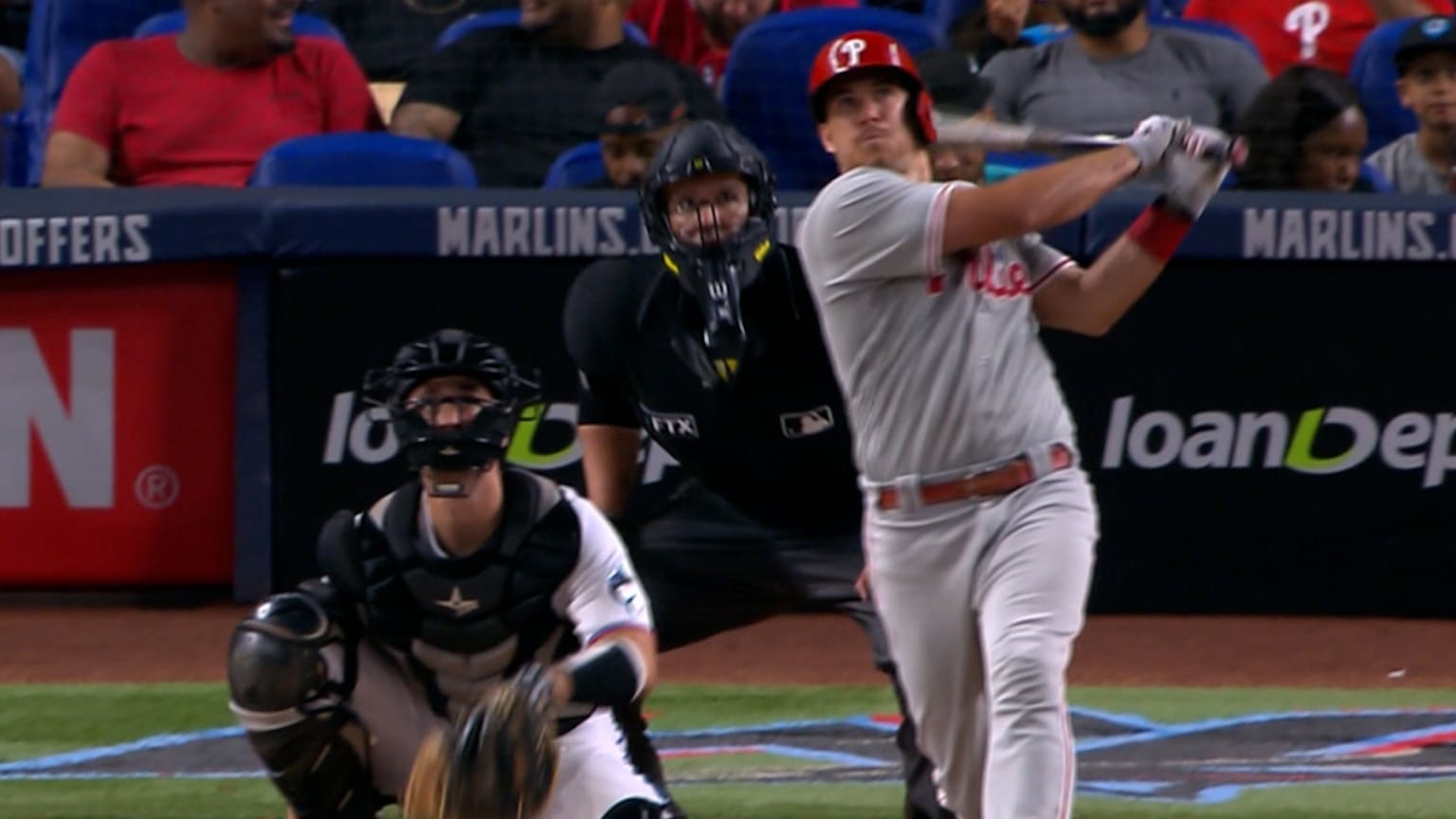 J.T. Realmuto goes back-to-back with Bryce Harper | 09/14/2022 ...