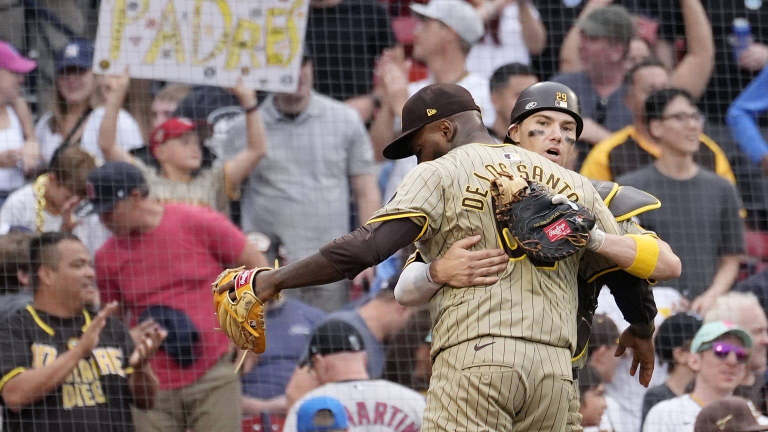 Enyel De Los Santos secures the Padres' win | 06/29/2024 | San Diego Padres