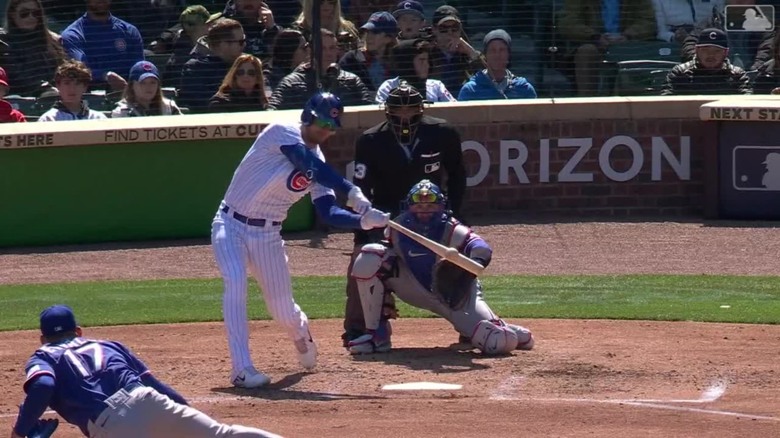Cody Bellinger rips an RBI single to right field | 04/07/2023 | Chicago ...